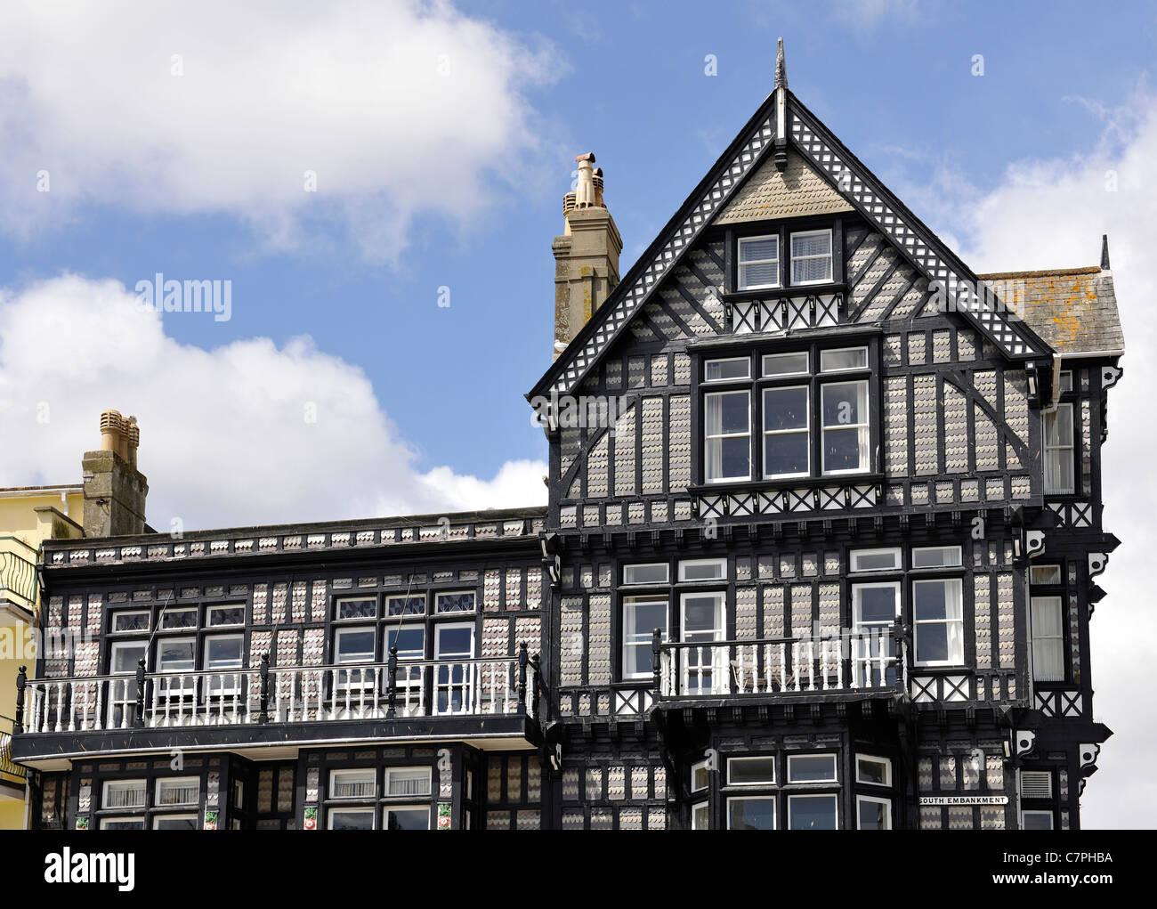 Tudor buildings dartmouth devon england hi-res stock photography and ...