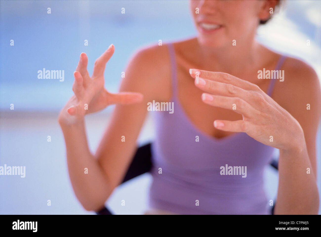 Speaking dialog hi-res stock photography and images - Alamy