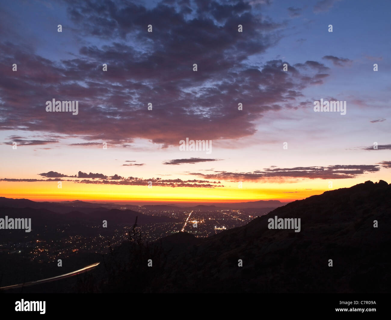 California sunset rocky peak park hi-res stock photography and images ...