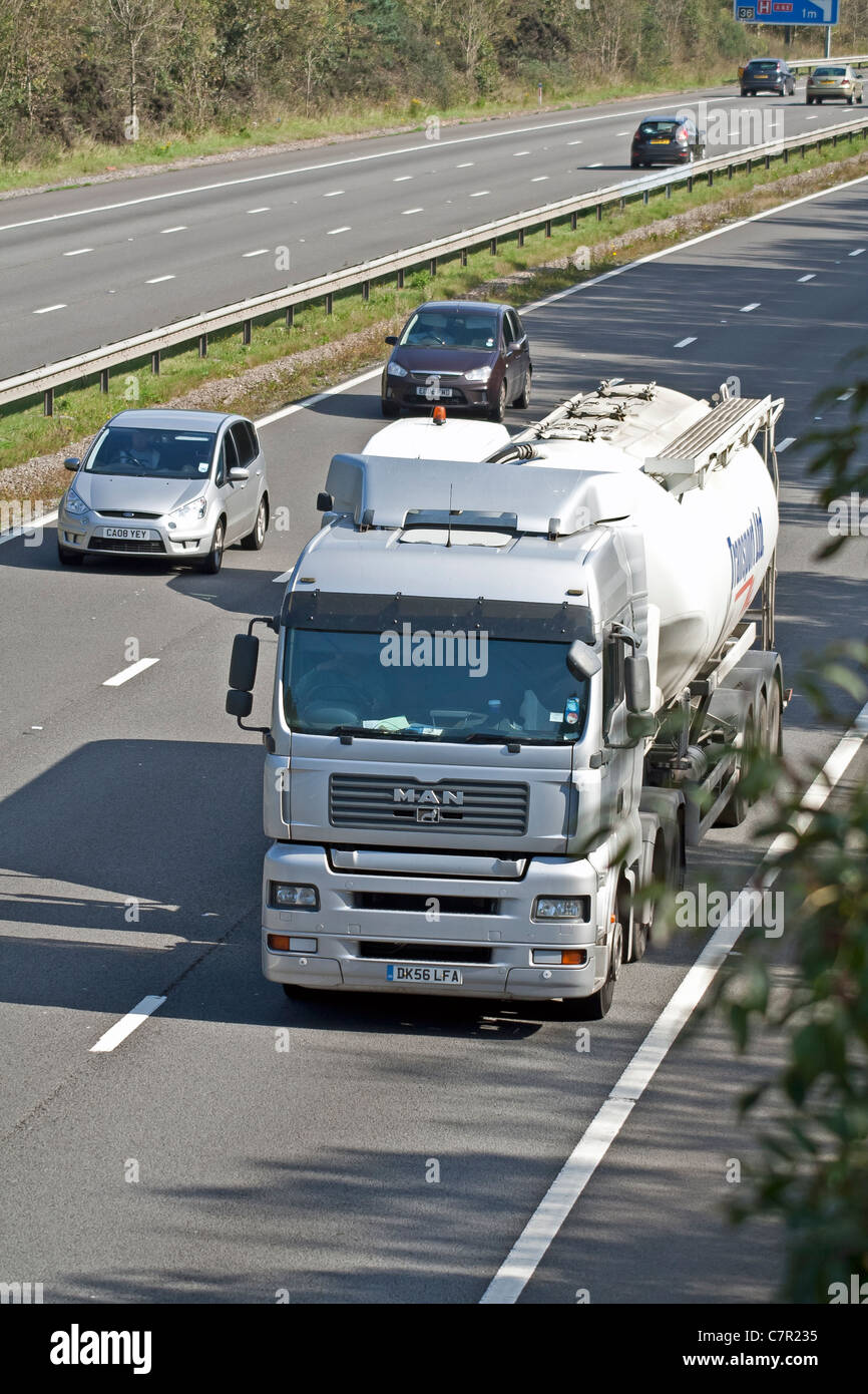 Fuel lorry tanker hi-res stock photography and images - Alamy