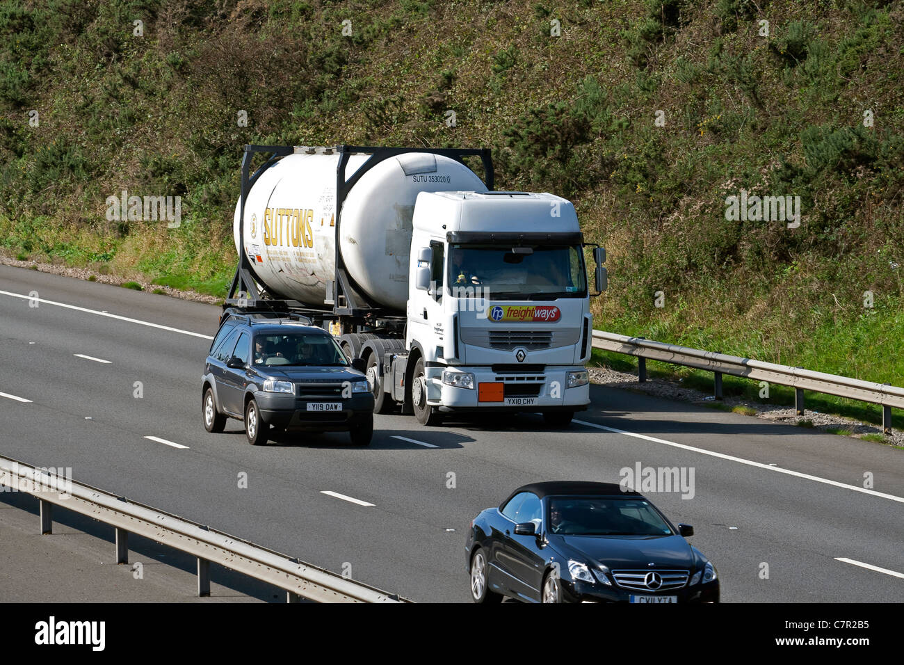 Tanker truck or lorry on road or motorway Stock Photo - Alamy