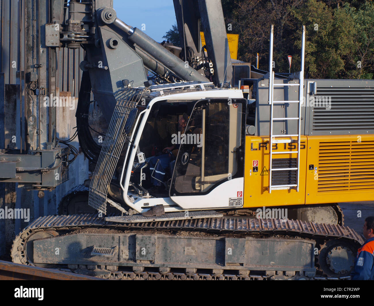 Pile driving hammer work hi-res stock photography and images - Alamy