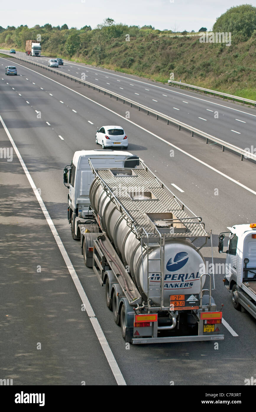 Tanker lorry truck on motorway hi-res stock photography and images - Alamy