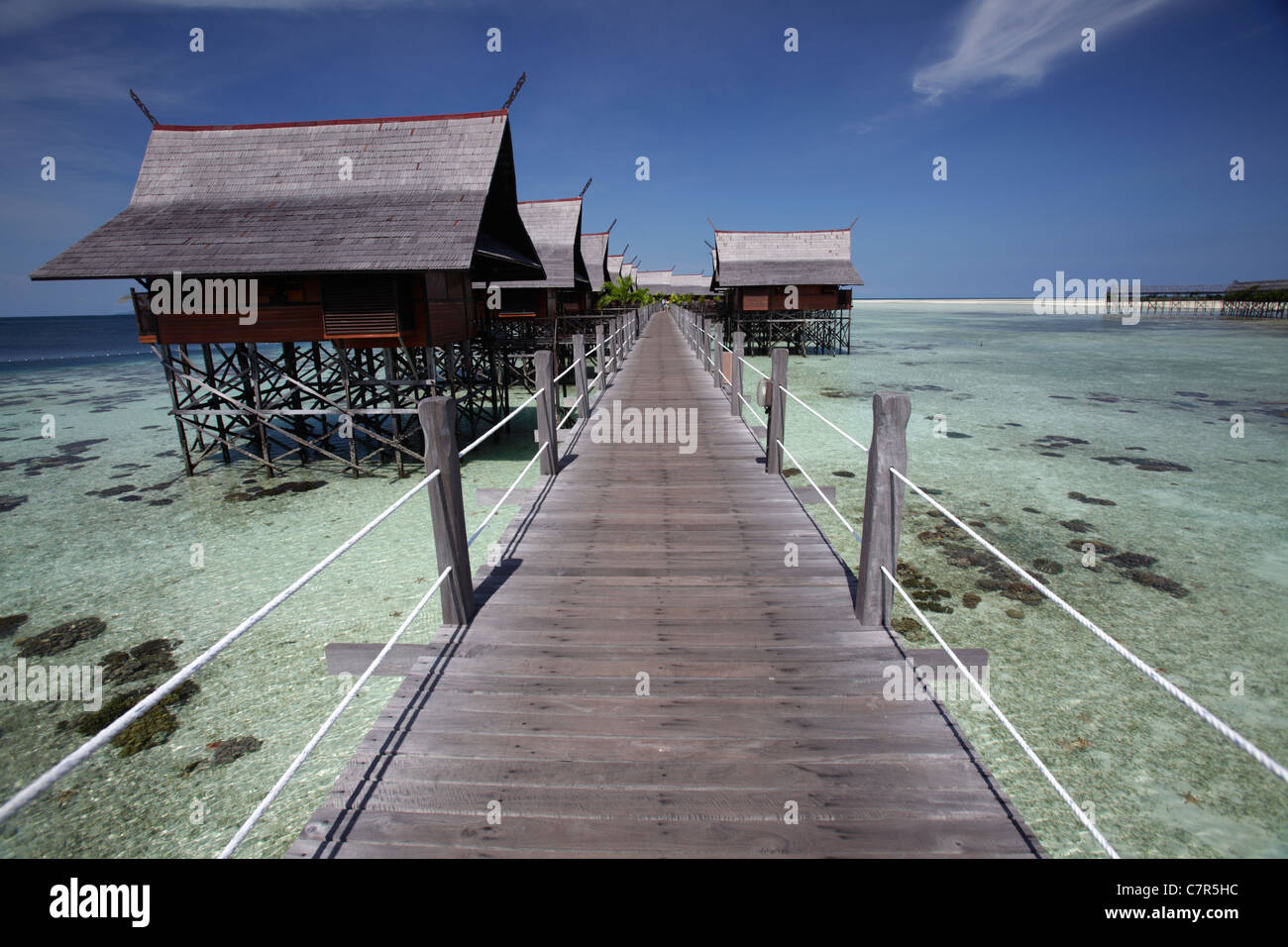 Kapalai resort at Kapalai Island, Borneo, Malaysia Stock Photo - Alamy
