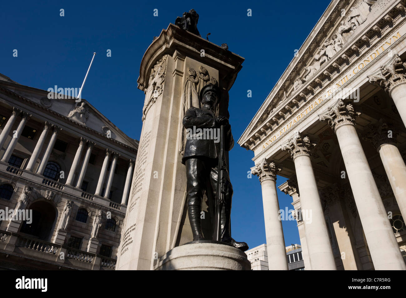 Soldier columns pillars hi-res stock photography and images - Alamy