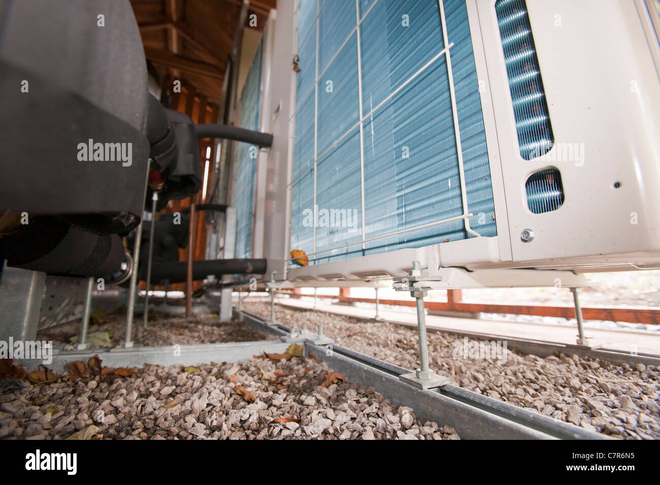 Heat pump hi-res stock photography and images - Alamy