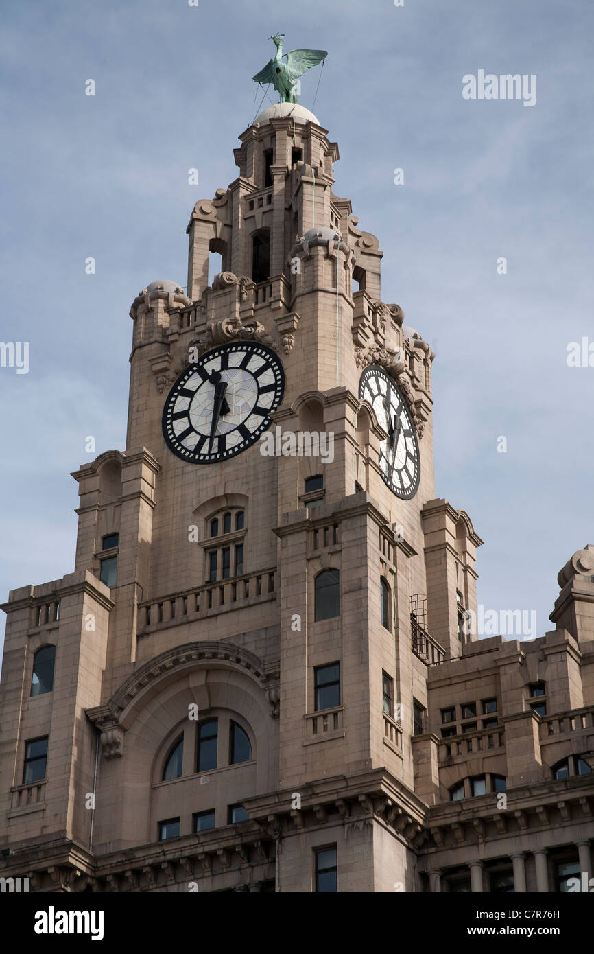 The clock and Liver bird on the Royal Liver Building, Pier Head ...