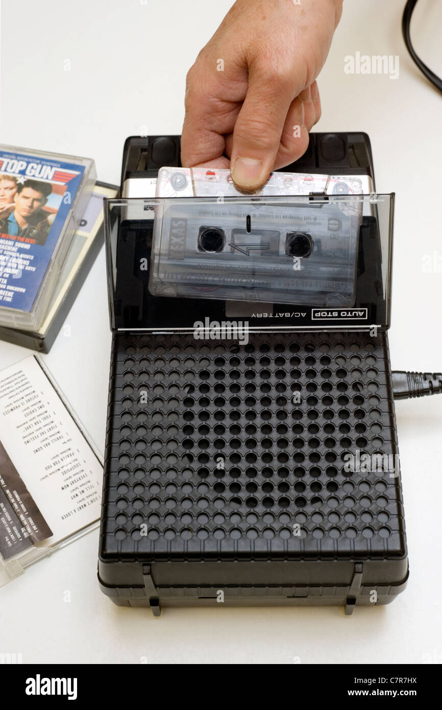 Tape recorder 1970s hi-res stock photography and images - Alamy