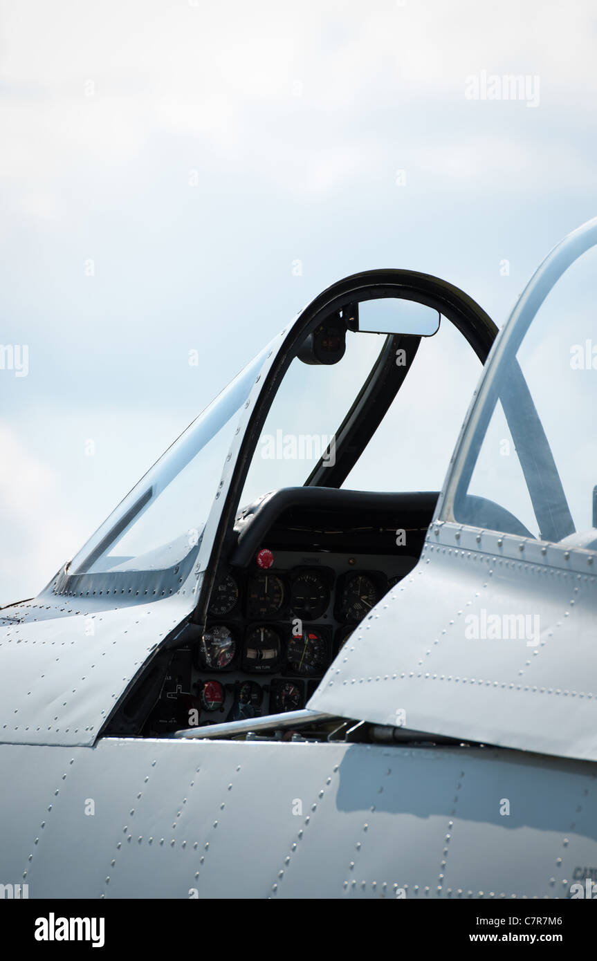 Airplane cockpit controls hi-res stock photography and images - Alamy