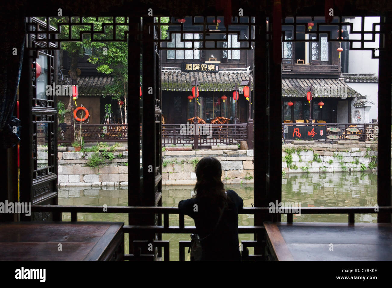 Long corridor and old residence along the Grand Canal, Xitang, Zhejiang ...