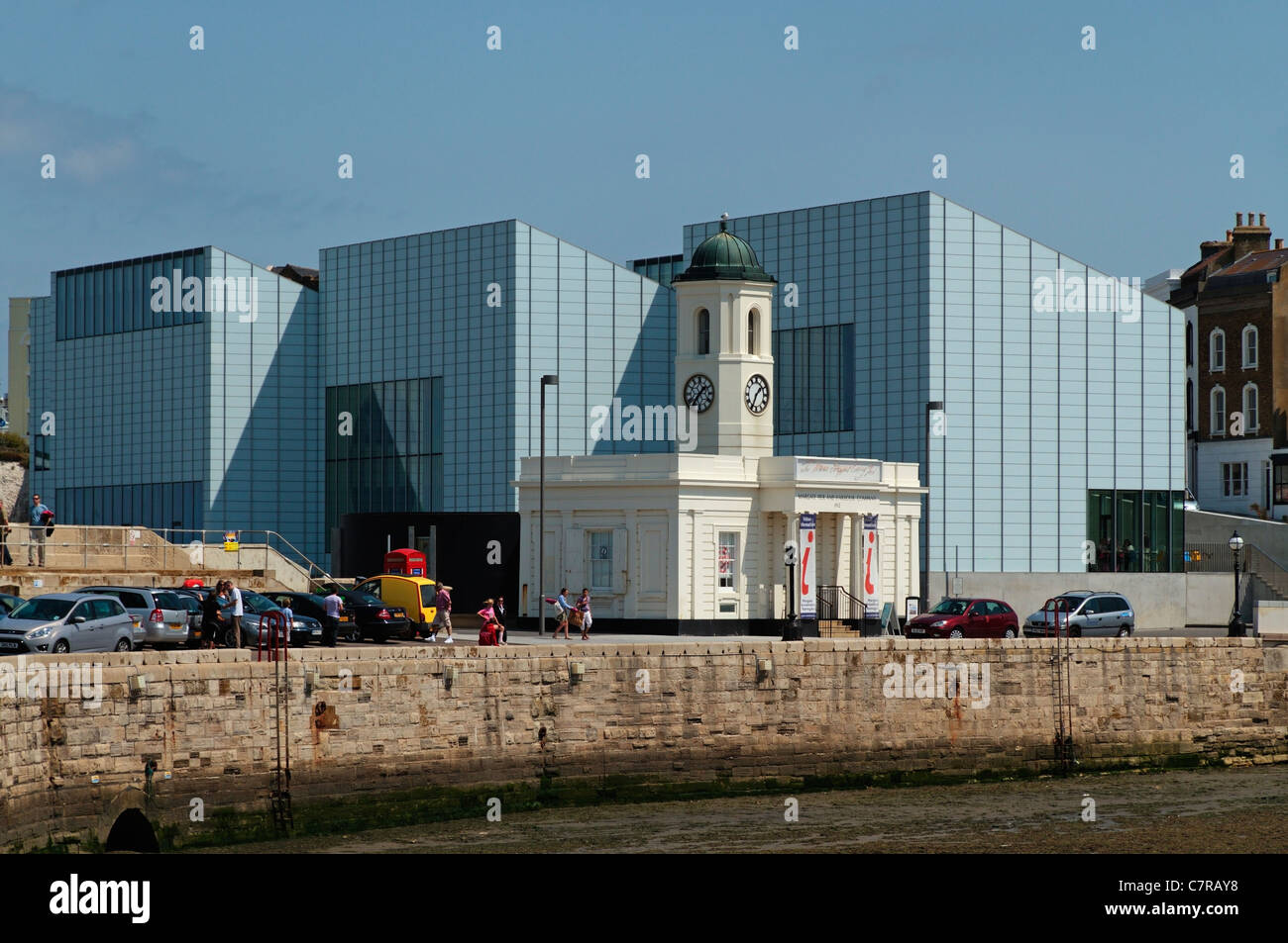 The centre margate hi-res stock photography and images - Alamy