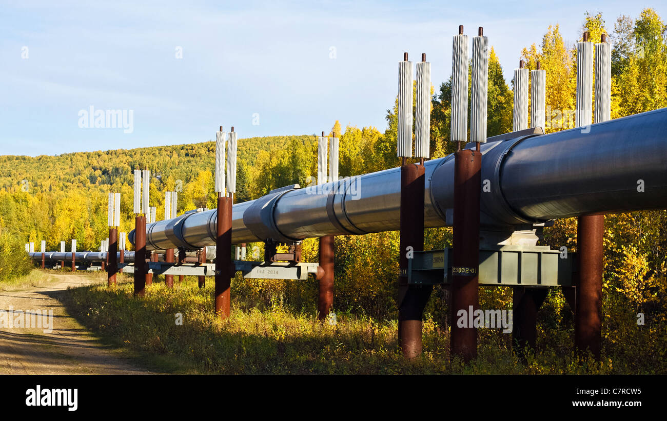 Alaska pipeline hi-res stock photography and images - Alamy