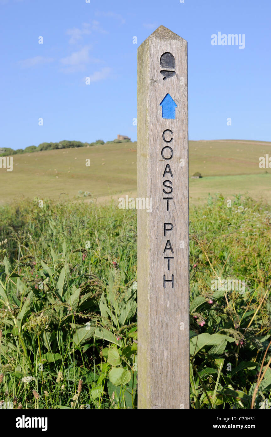 Coastal path footpath sign hi-res stock photography and images - Alamy