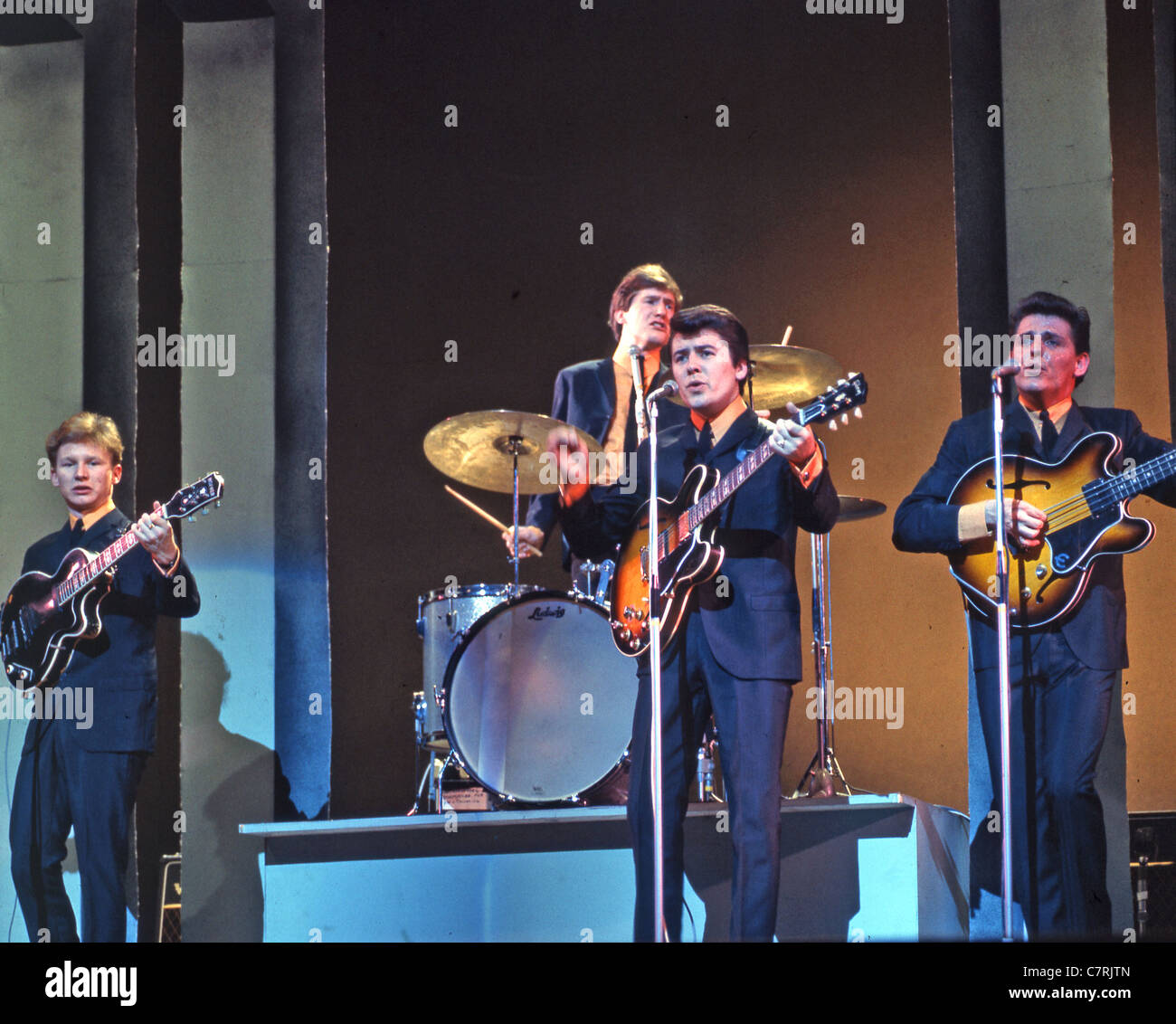 THE SEARCHERS UK pop group in 1964. from left: John McNally, Chis ...