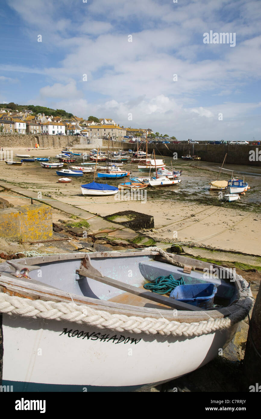 Mousehole harbour, Cornwall, England Stock Photo - Alamy