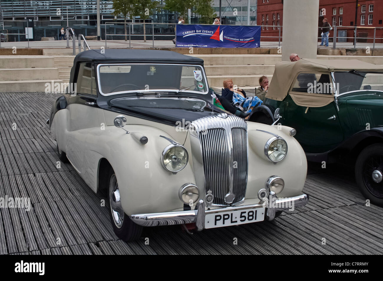Classic car show in Cardiff Bay Stock Photo - Alamy