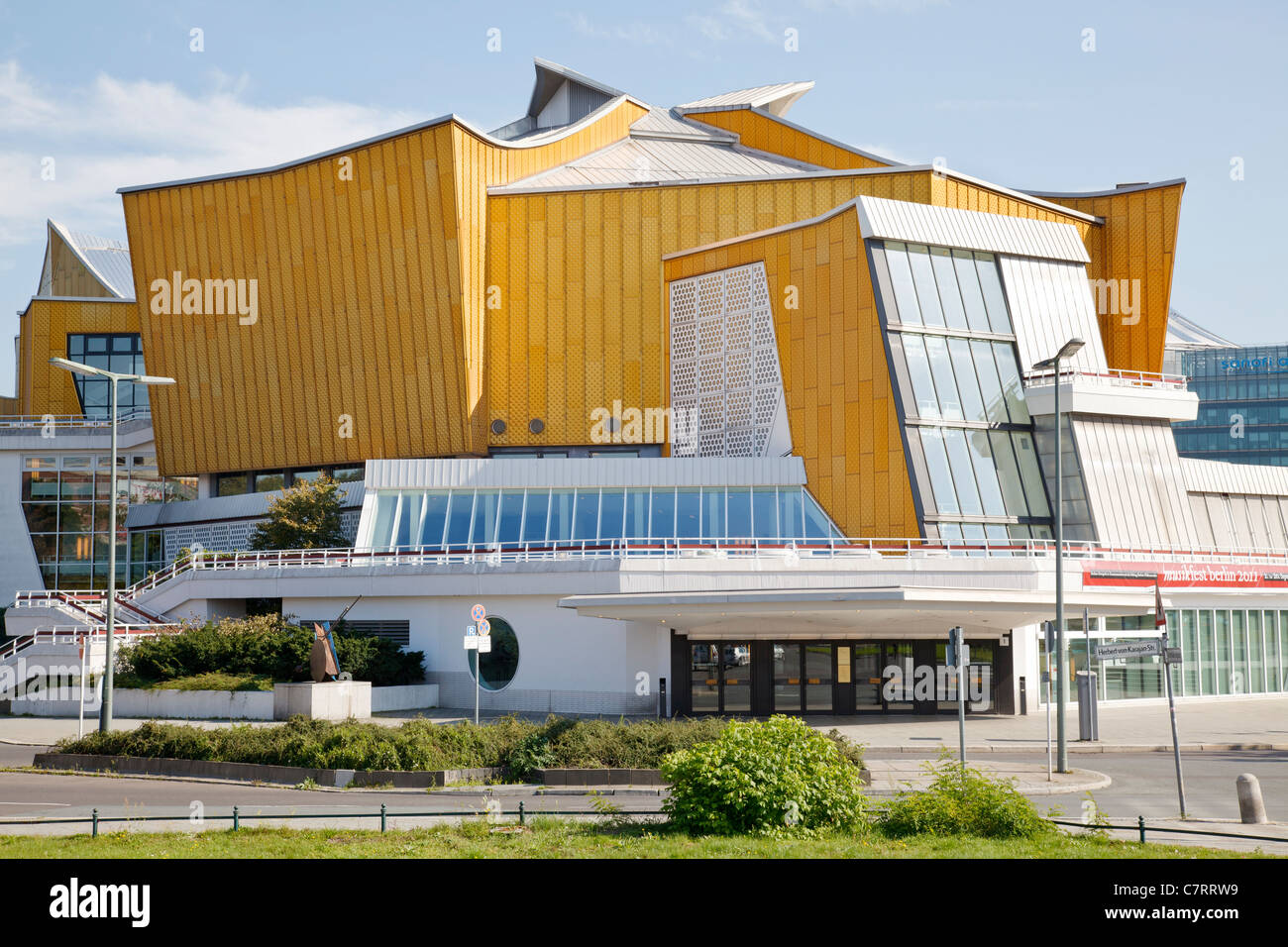 Berlin concert hall hi-res stock photography and images - Alamy