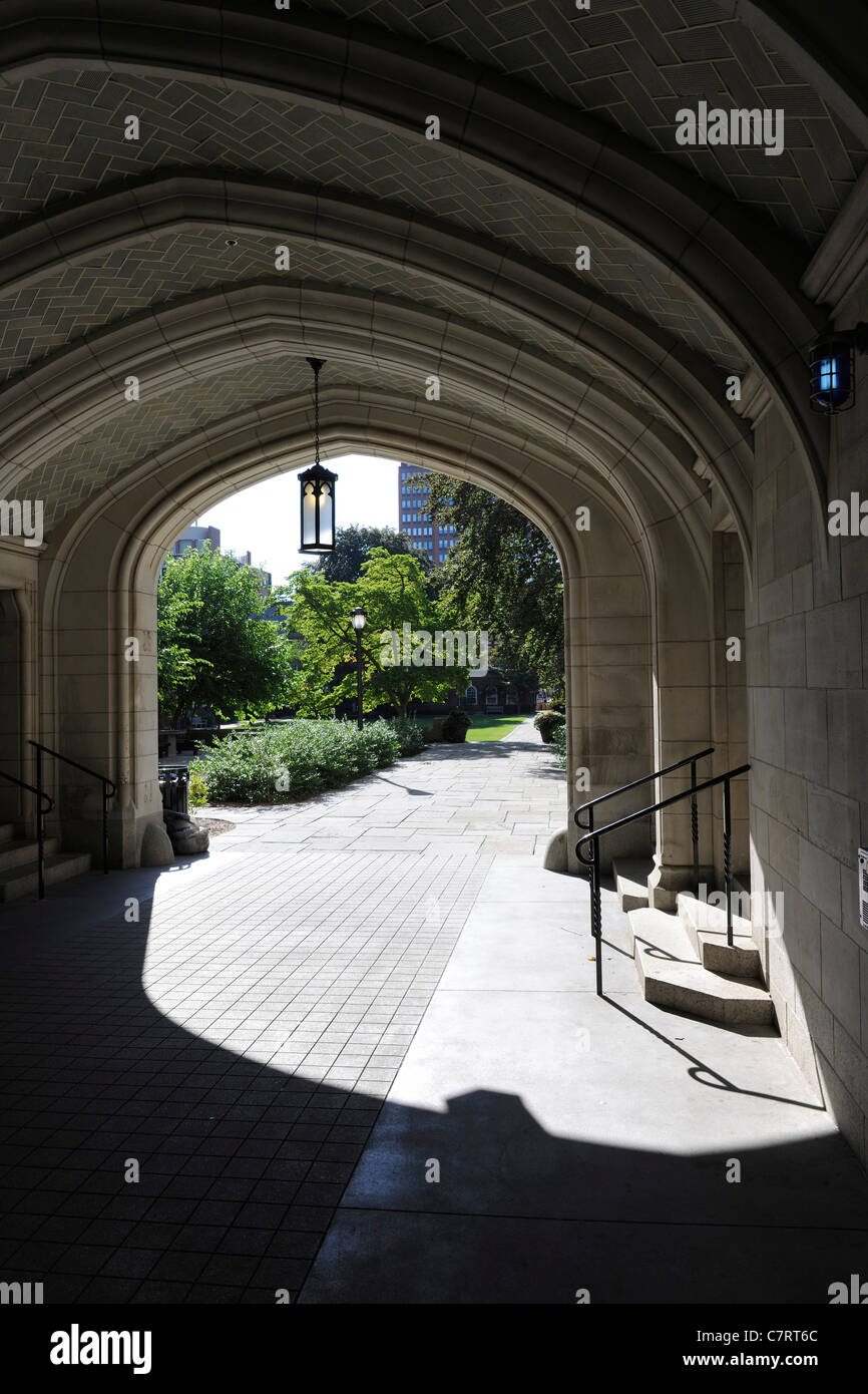 High Resolution Yale Silliman College