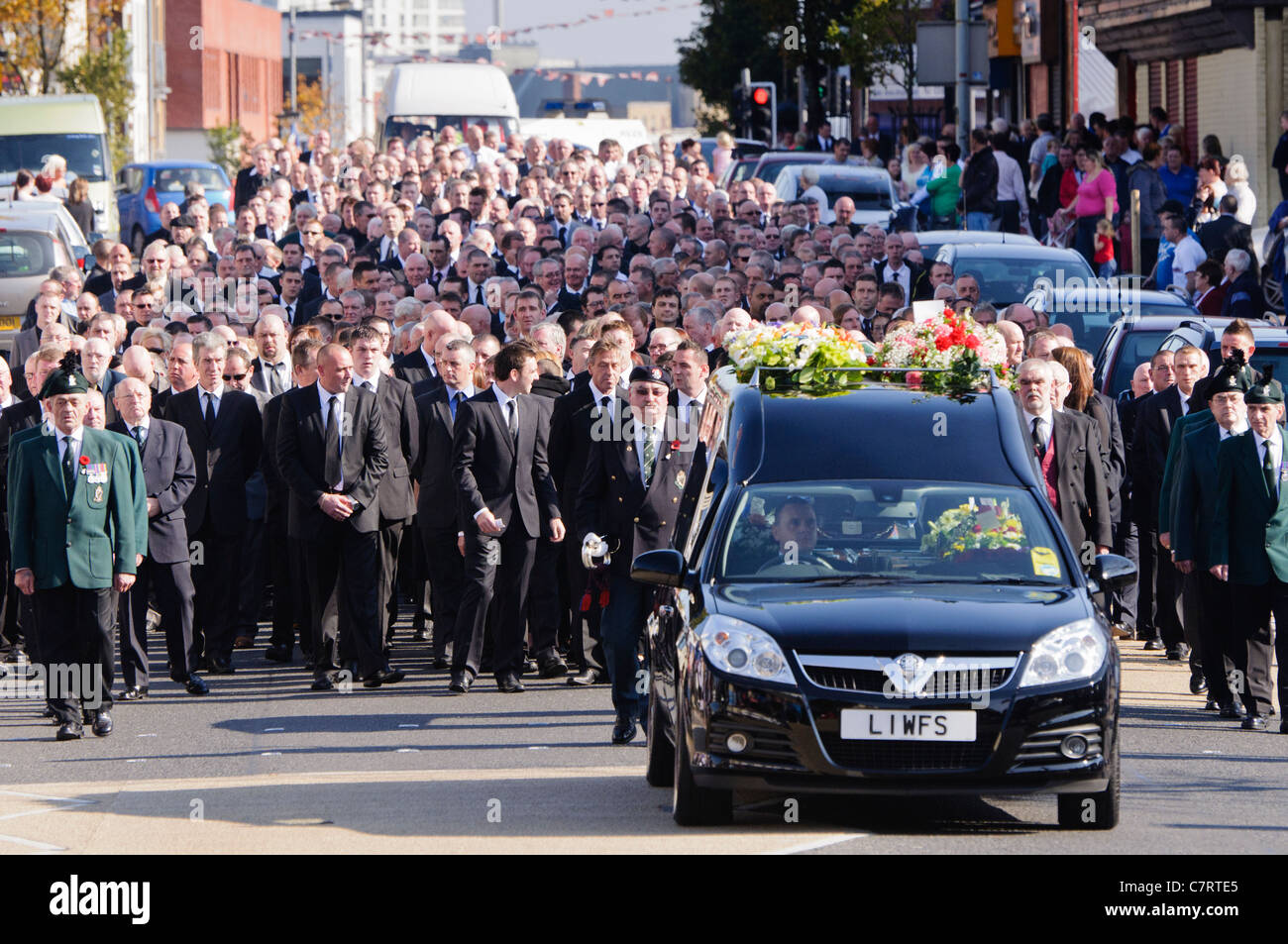 Funeral coffin hearse hi-res stock photography and images - Alamy