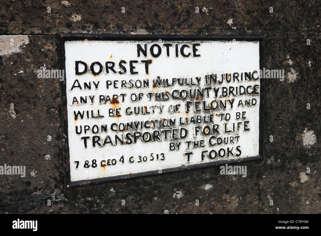 Bridge notice hi-res stock photography and images - Alamy