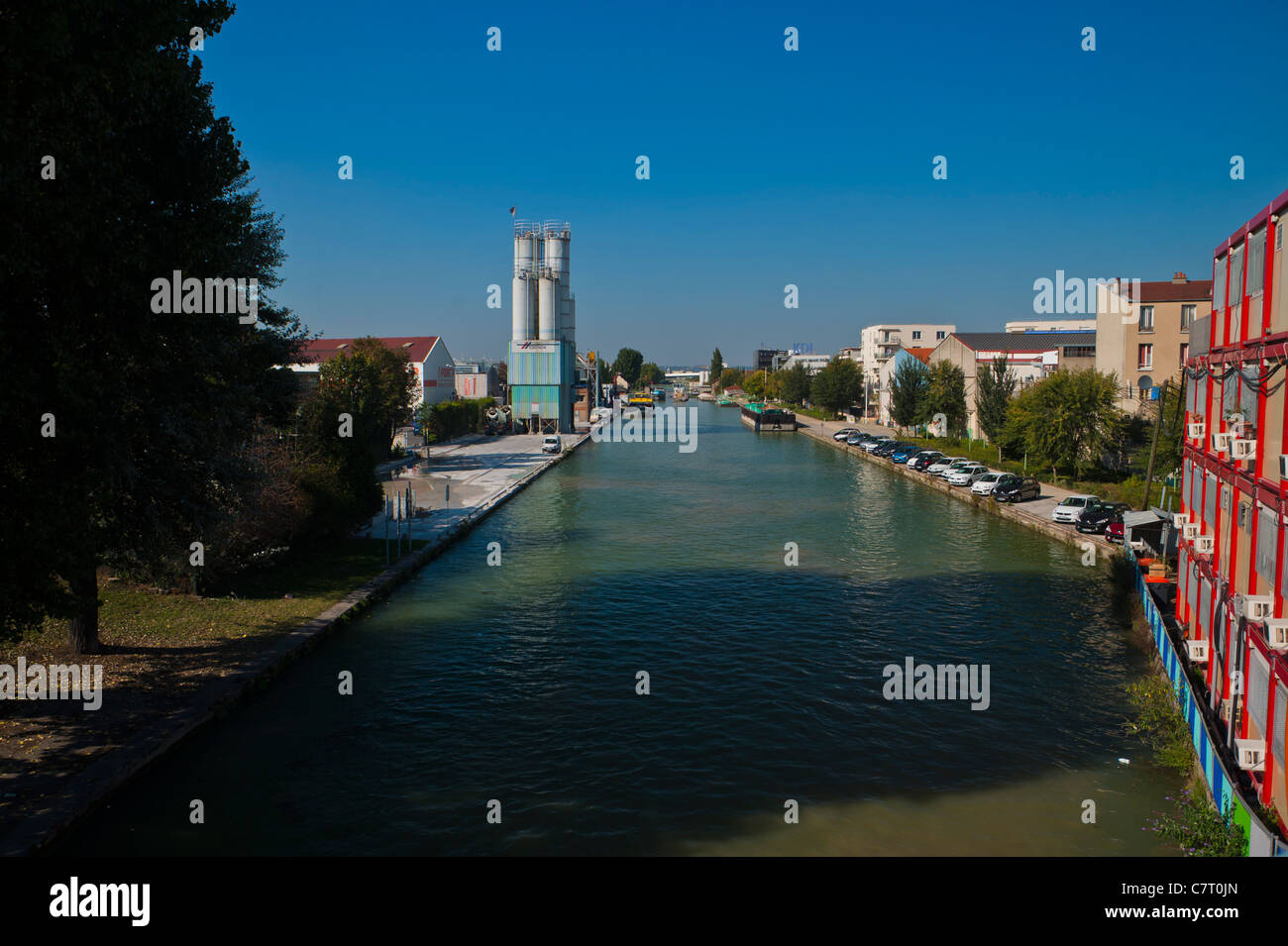 Aubervilliers paris hi-res stock photography and images - Alamy