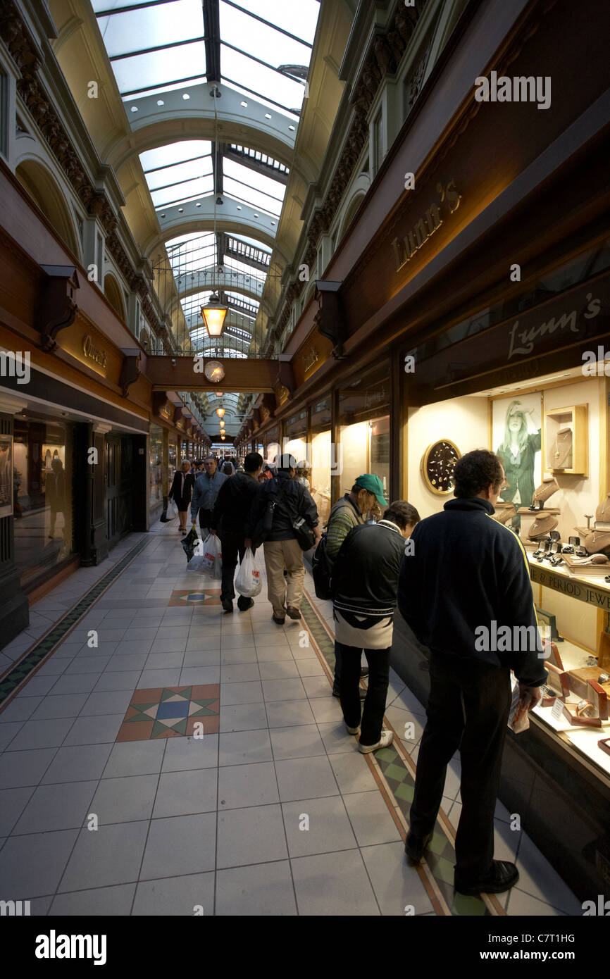 Queens arcade shopping centre hi-res stock photography and images - Alamy