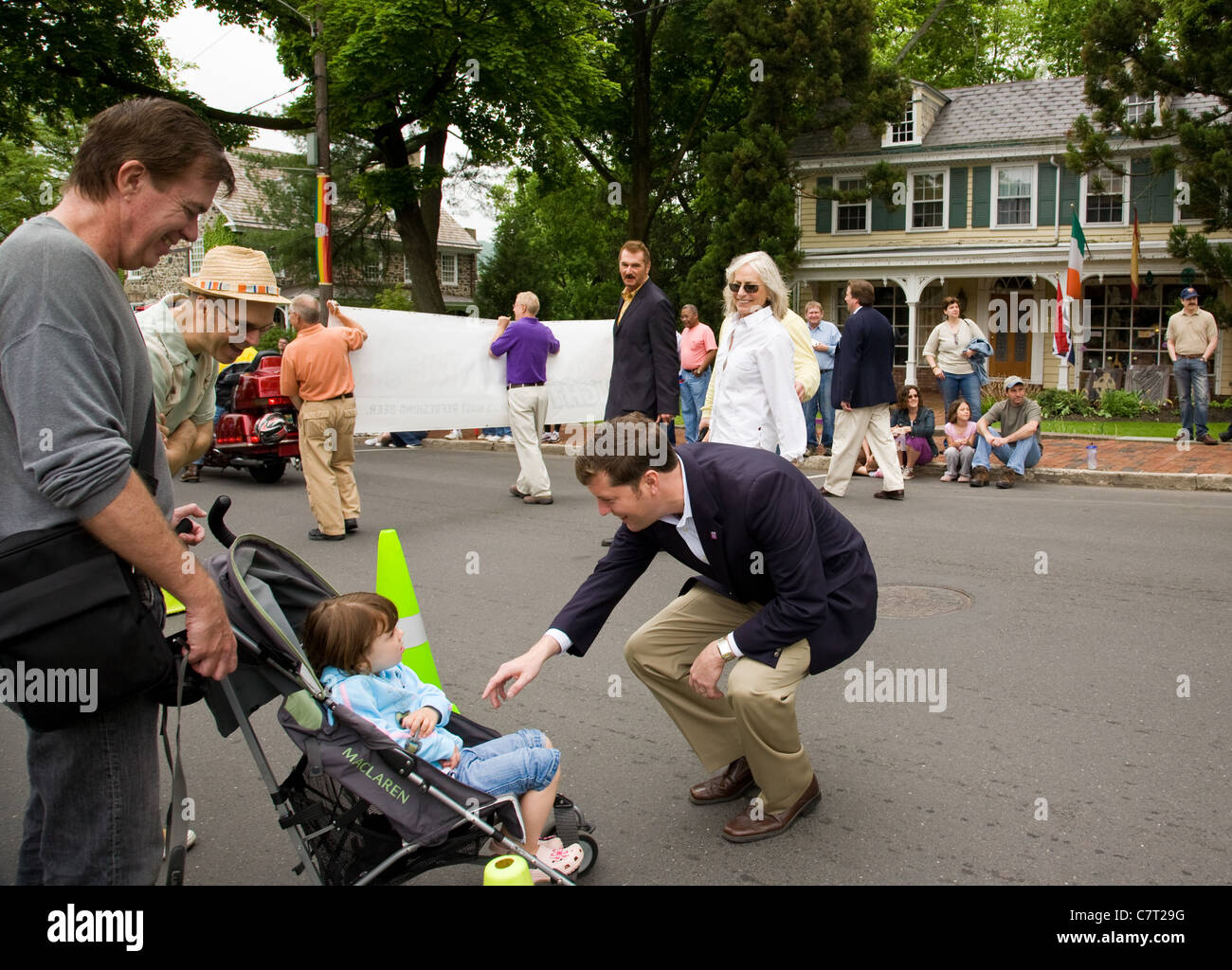Congressman congress parade route hi-res stock photography and images ...