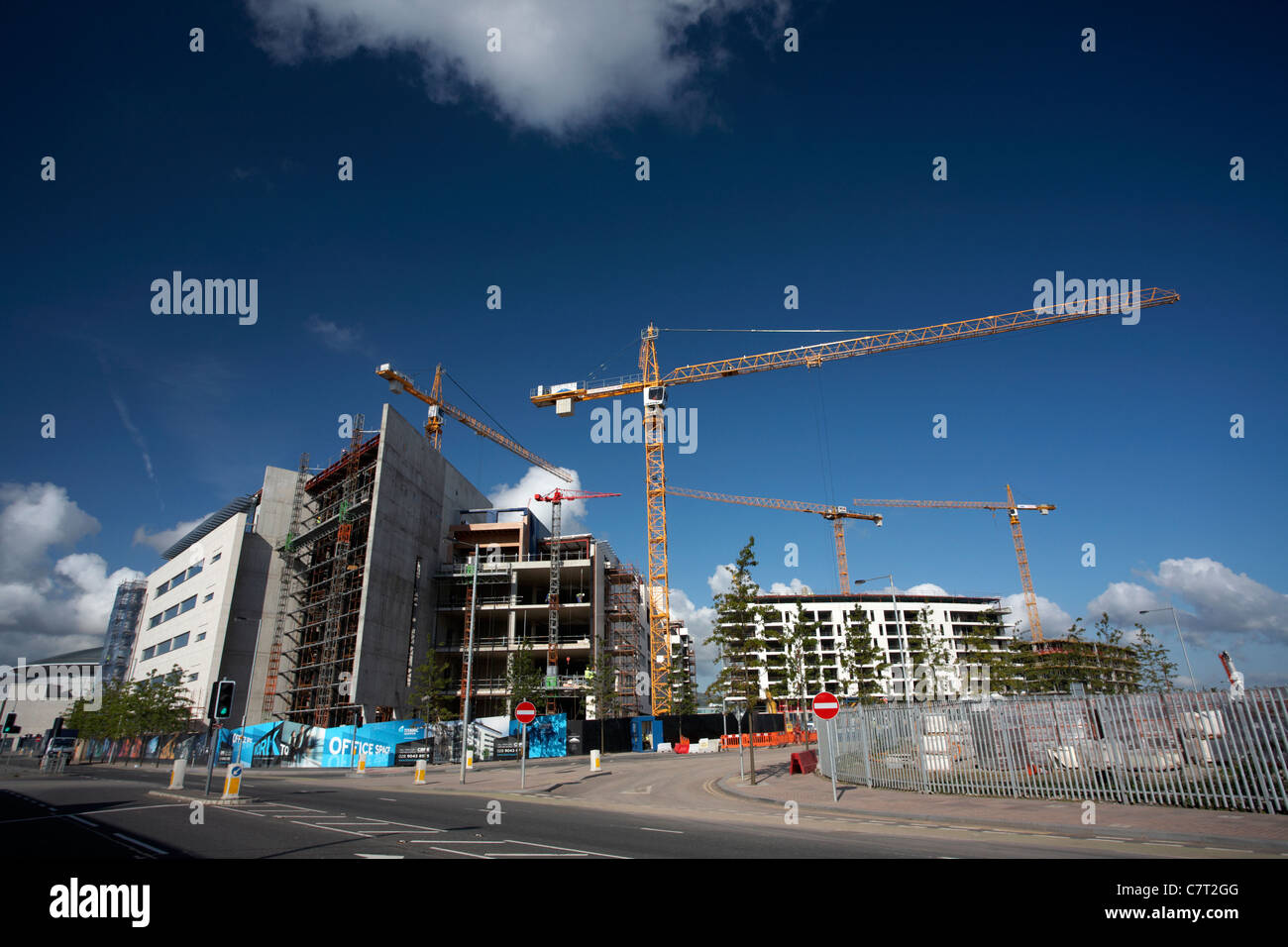Construction site belfast hi-res stock photography and images - Alamy