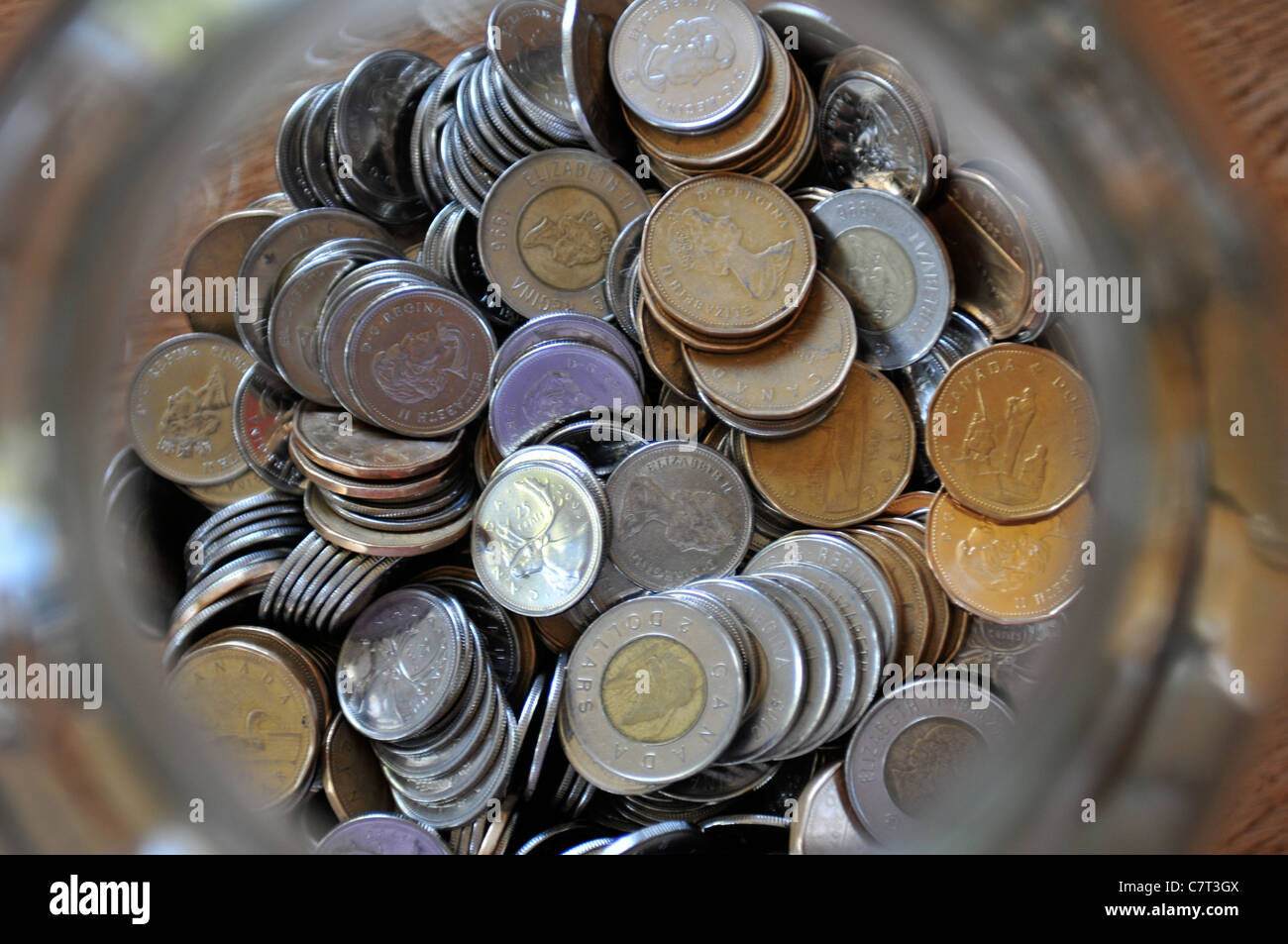 Canadian change hi-res stock photography and images - Alamy
