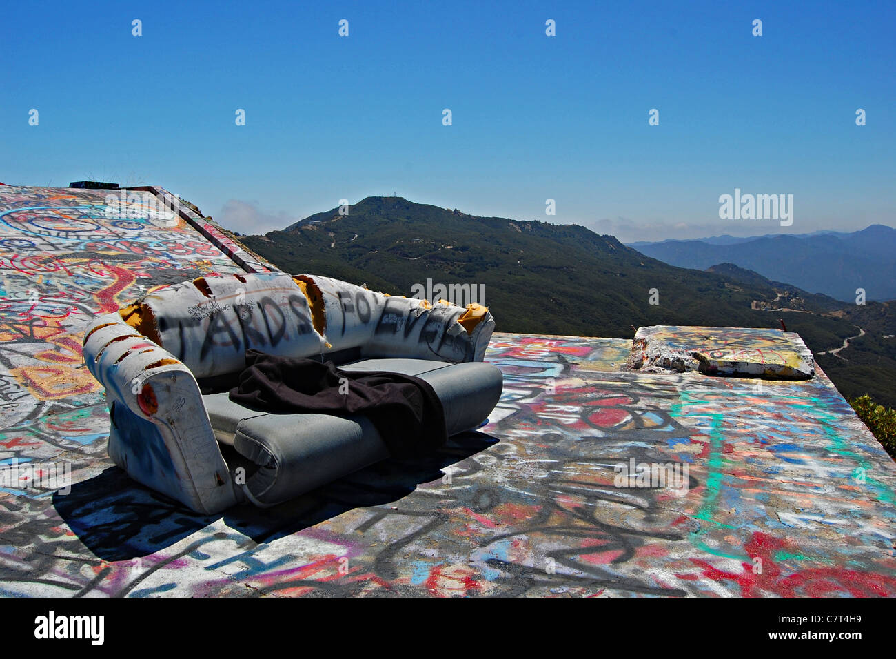 Graffiti, Stunt Road, Calabasas, California Stock Photo - Alamy