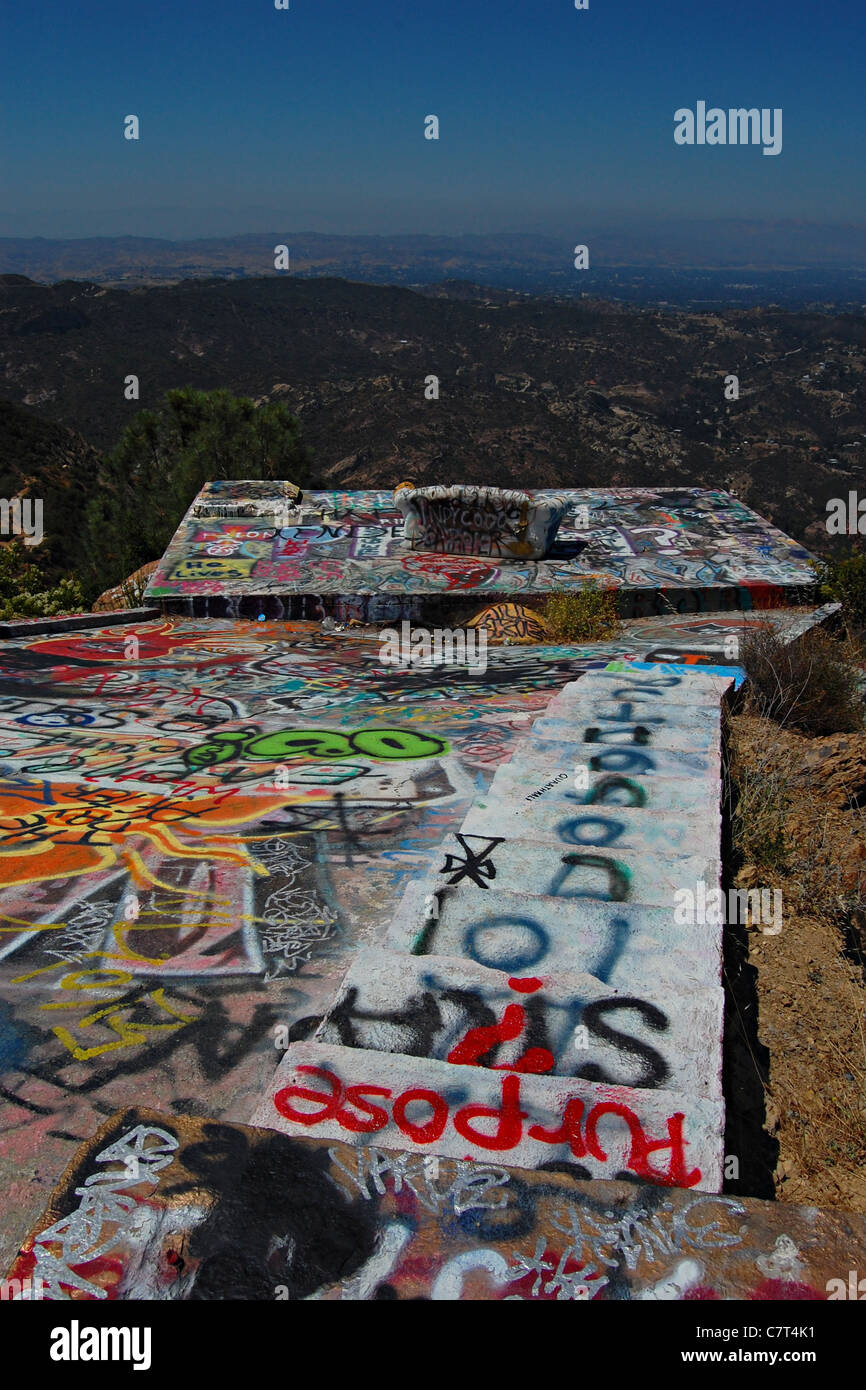 Graffiti, Stunt Road, Calabasas, California Stock Photo - Alamy