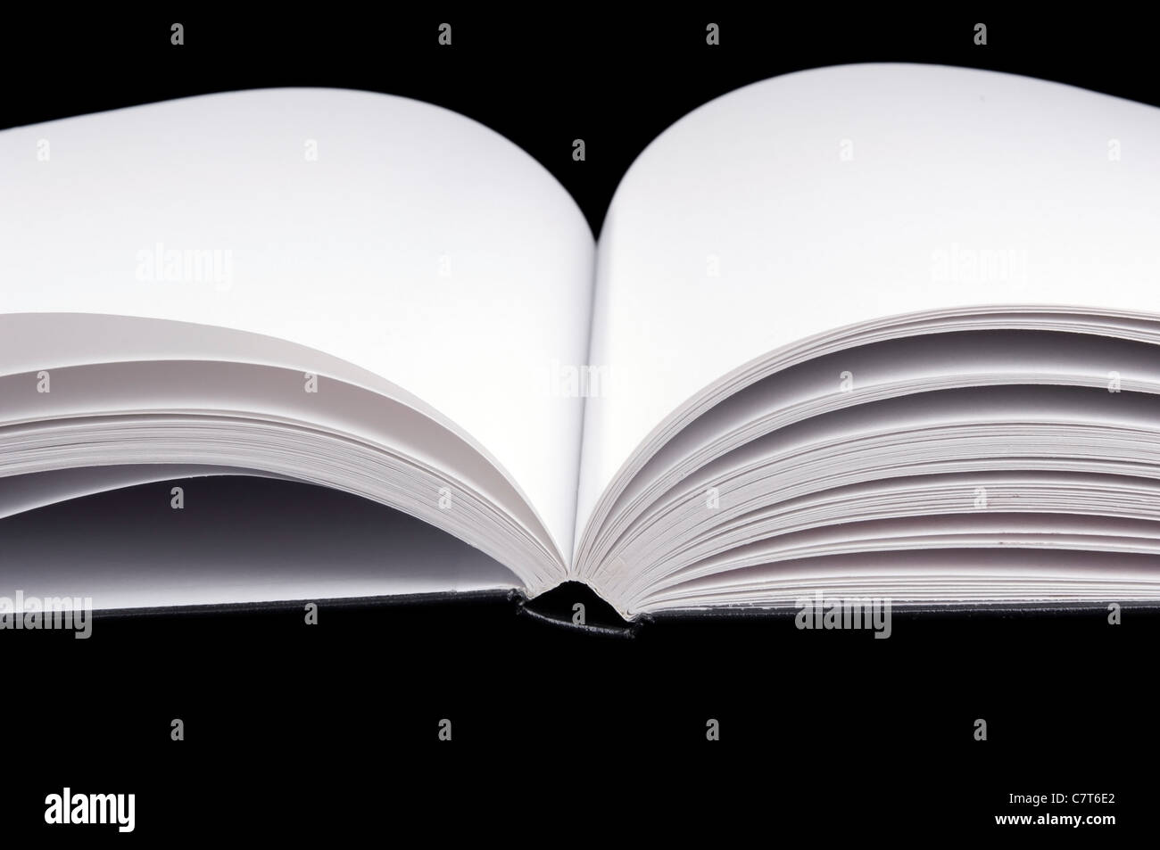 Open book black and white hi-res stock photography and images - Alamy