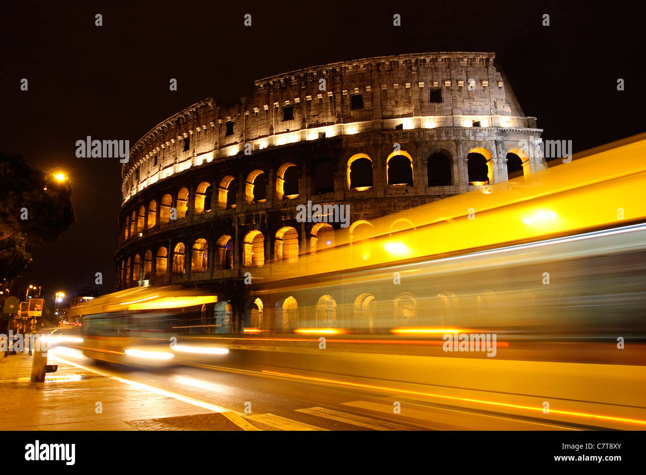 Lazio italy arena archeology roma hi-res stock photography and images ...