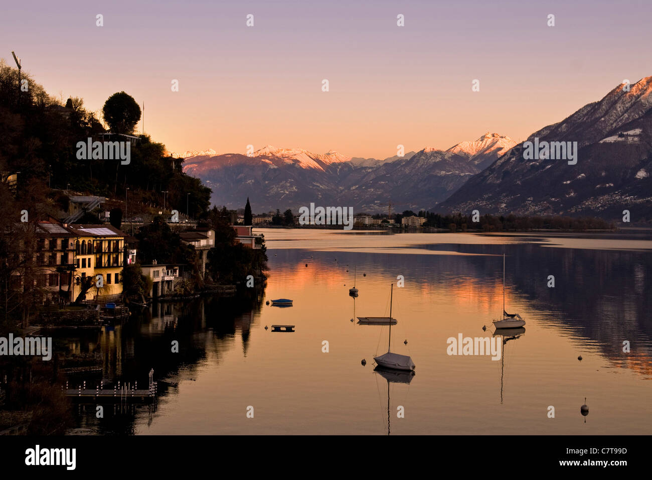 Lago maggiore boat locarno hi-res stock photography and images - Alamy