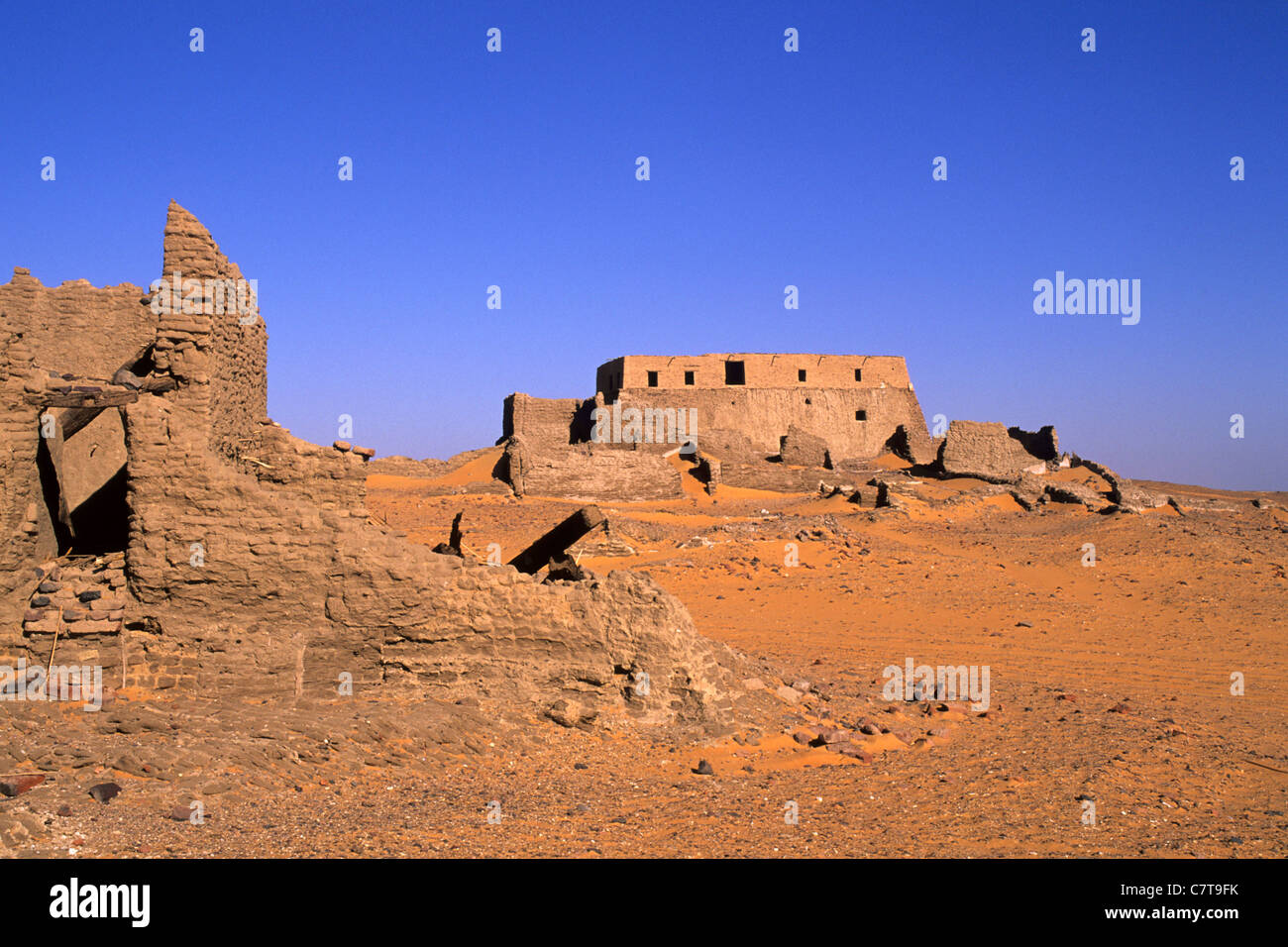 Old dongola hi-res stock photography and images - Alamy