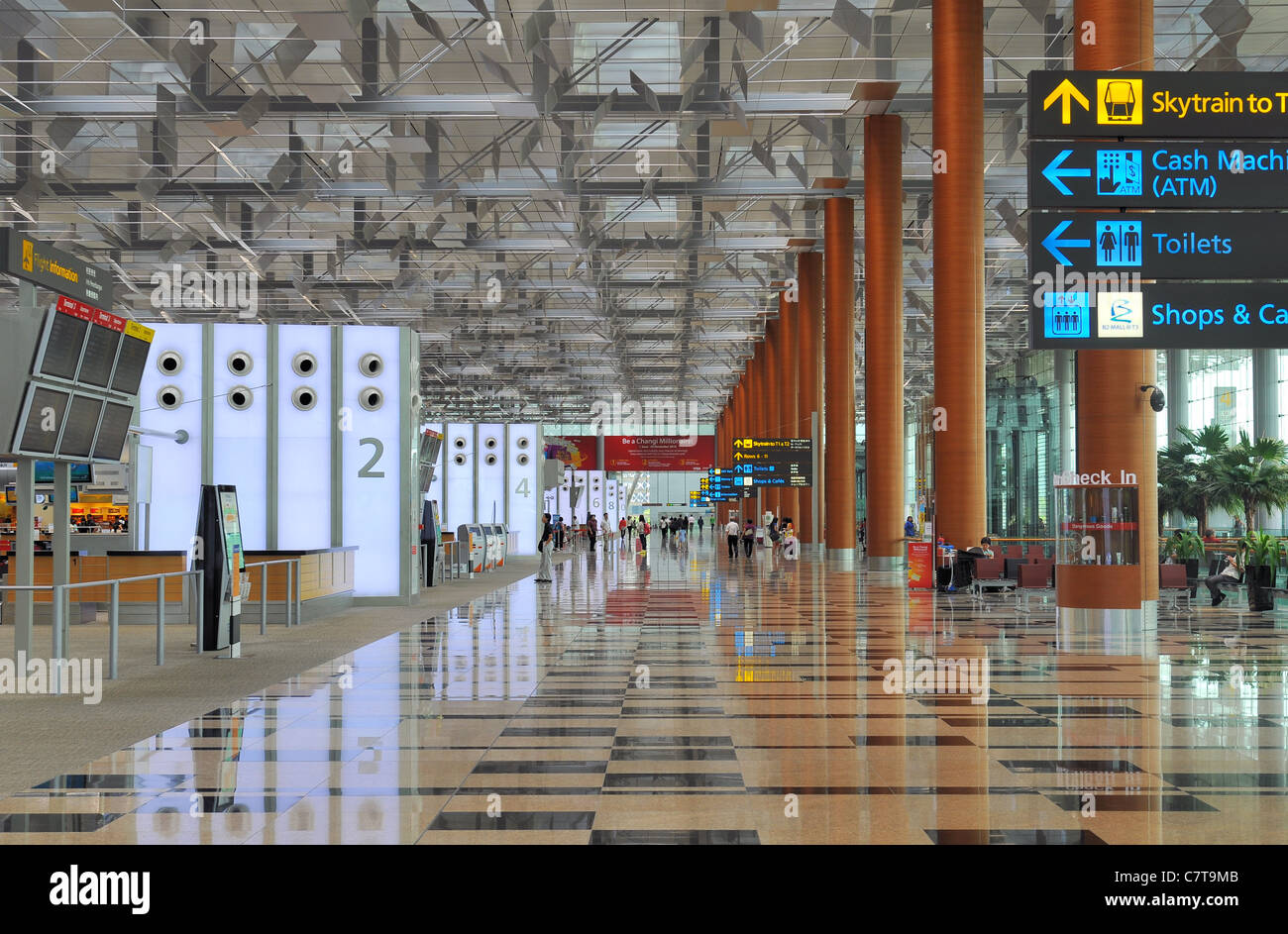 Singapore Changi Airport Terminal 3 - Architecture Details - Passengers ...