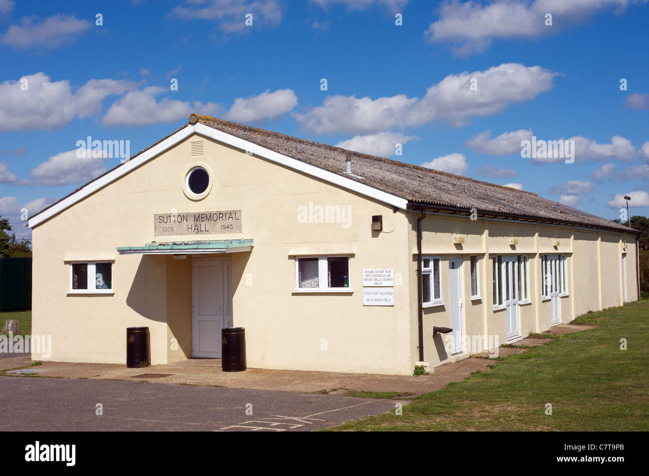 Sutton Memorial Hall, Suffolk, UK Stock Photo - Alamy