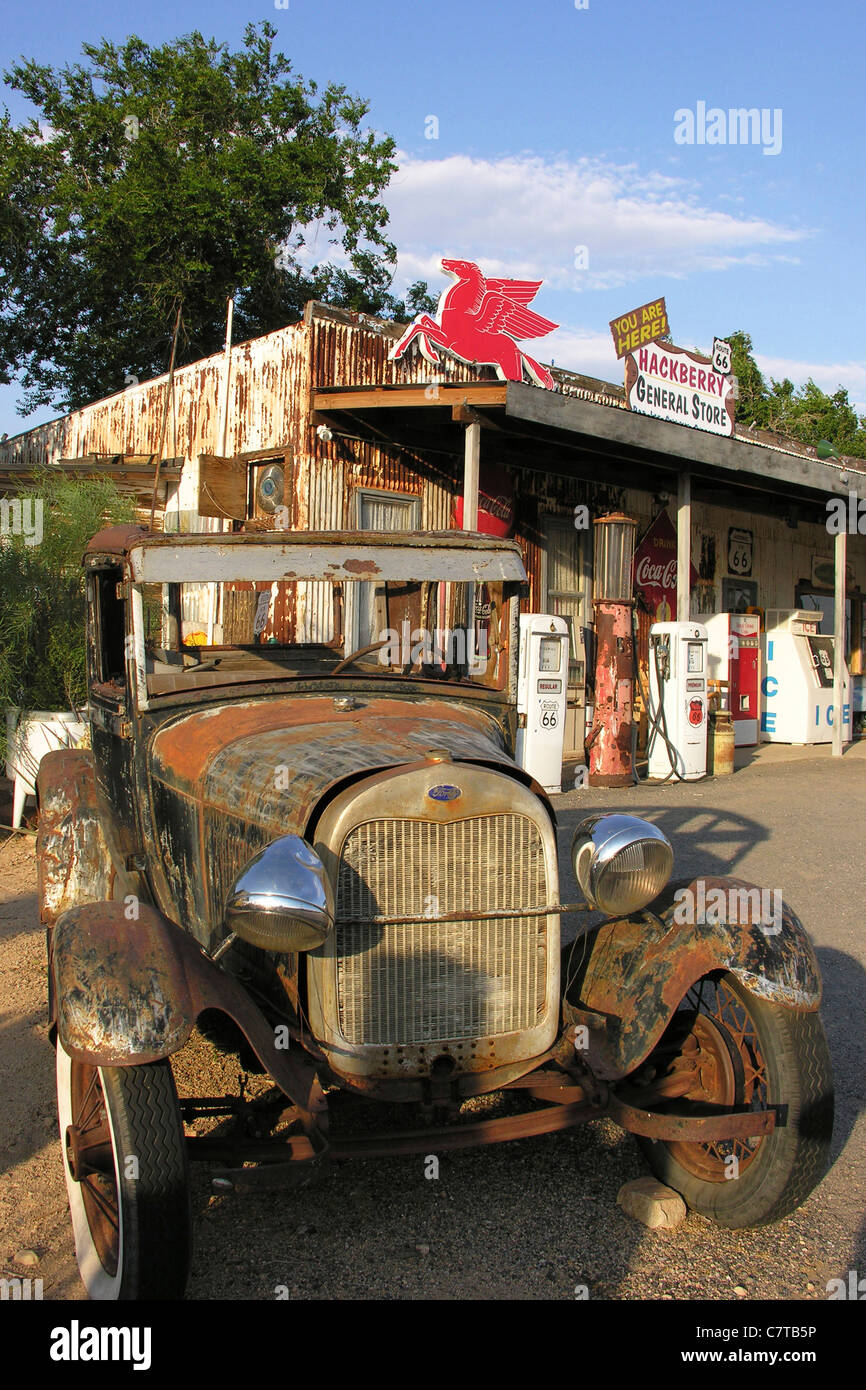 Route 66 usa petrol station hi-res stock photography and images - Alamy