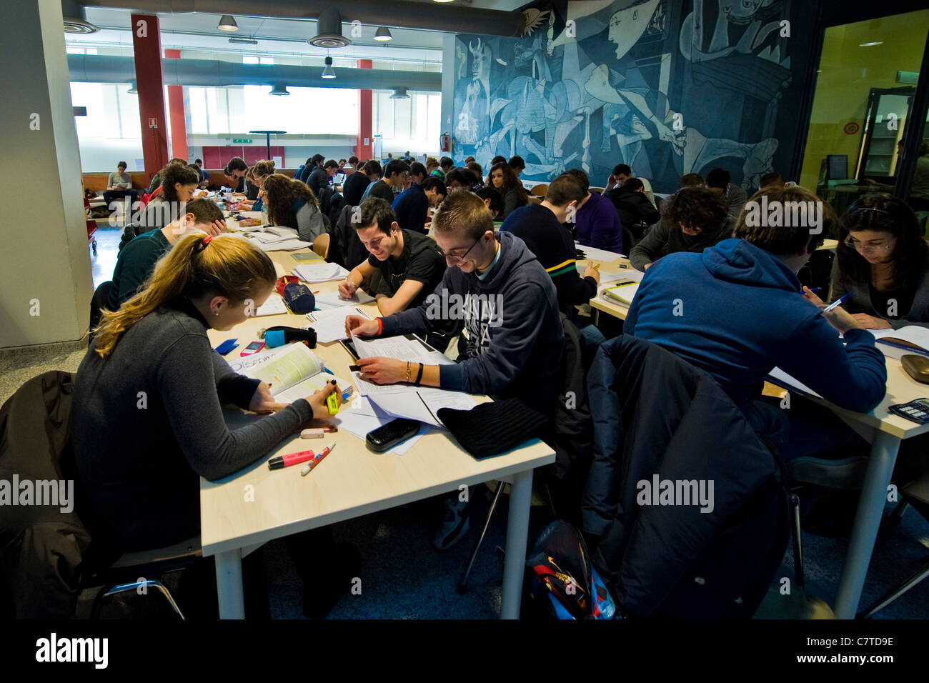 Engineering students italy hi-res stock photography and images - Alamy
