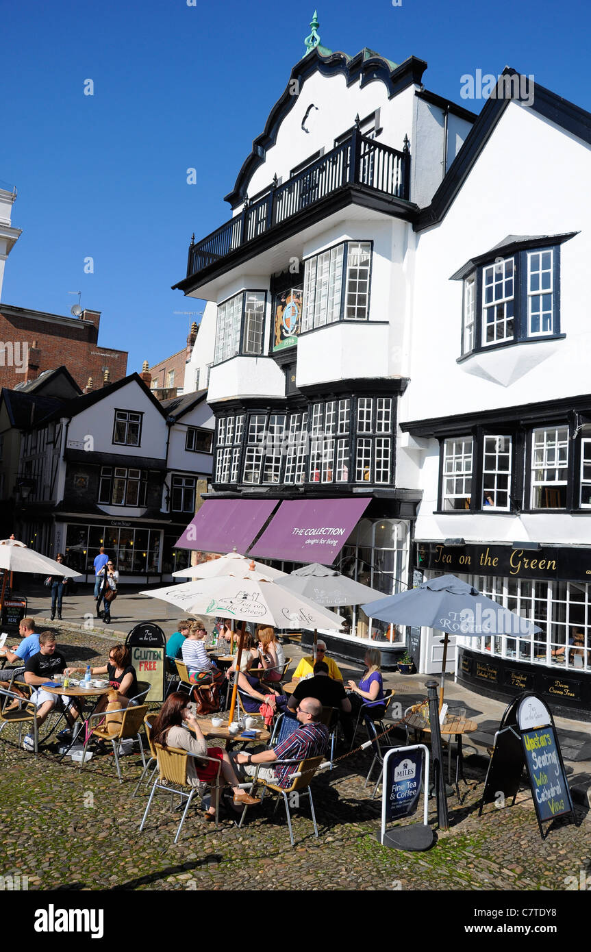 Cathedral Yard, Exeter, Devon Stock Photo - Alamy