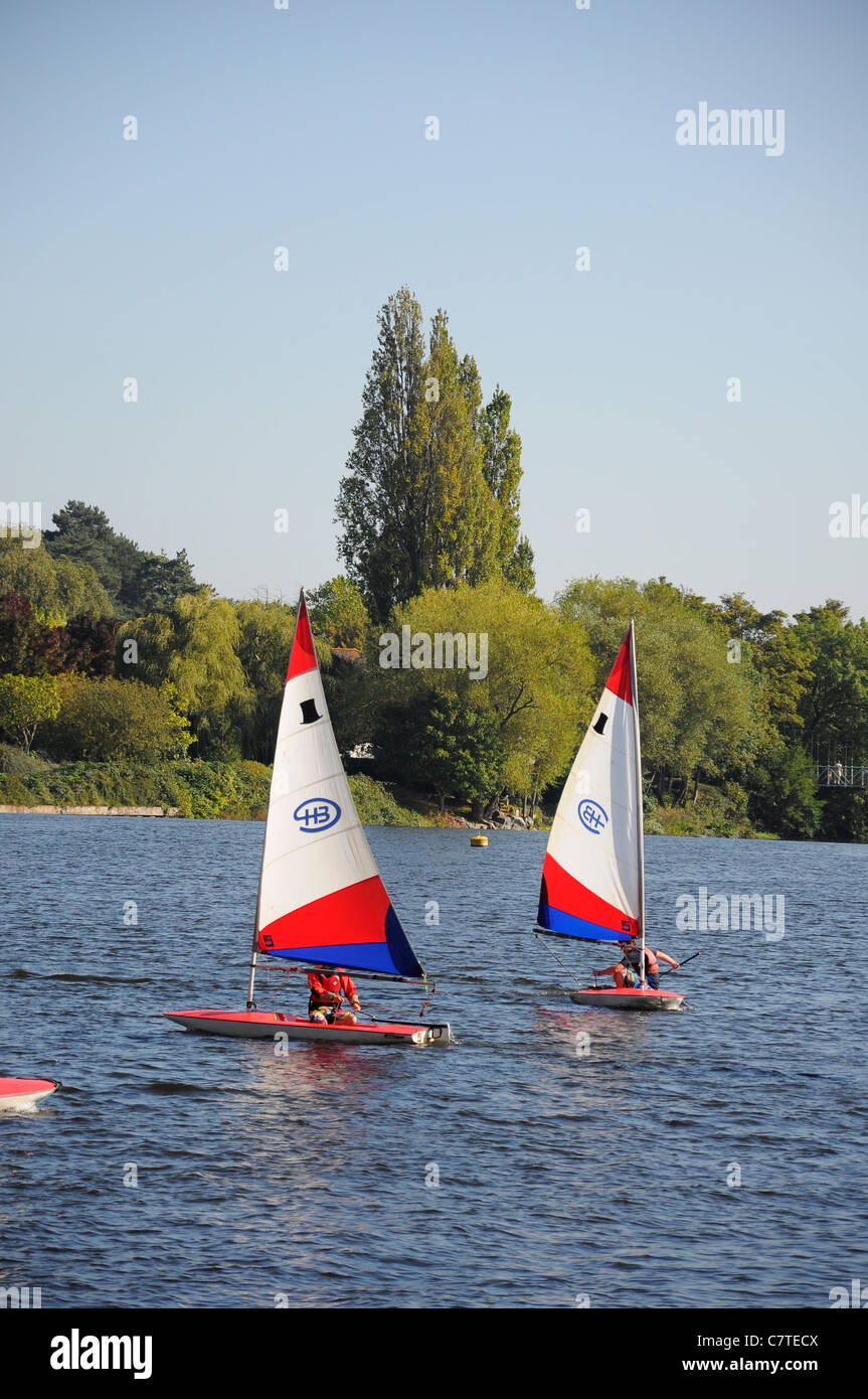 Sail class hi-res stock photography and images - Alamy