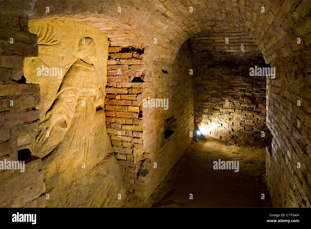 Cantinone caverns osimo italy hi-res stock photography and images - Alamy