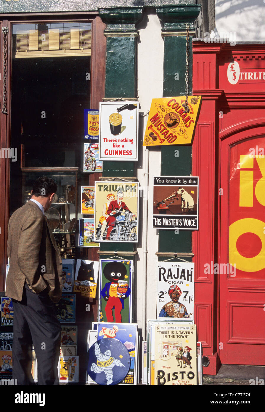 Vintage london street signs hi-res stock photography and images - Alamy