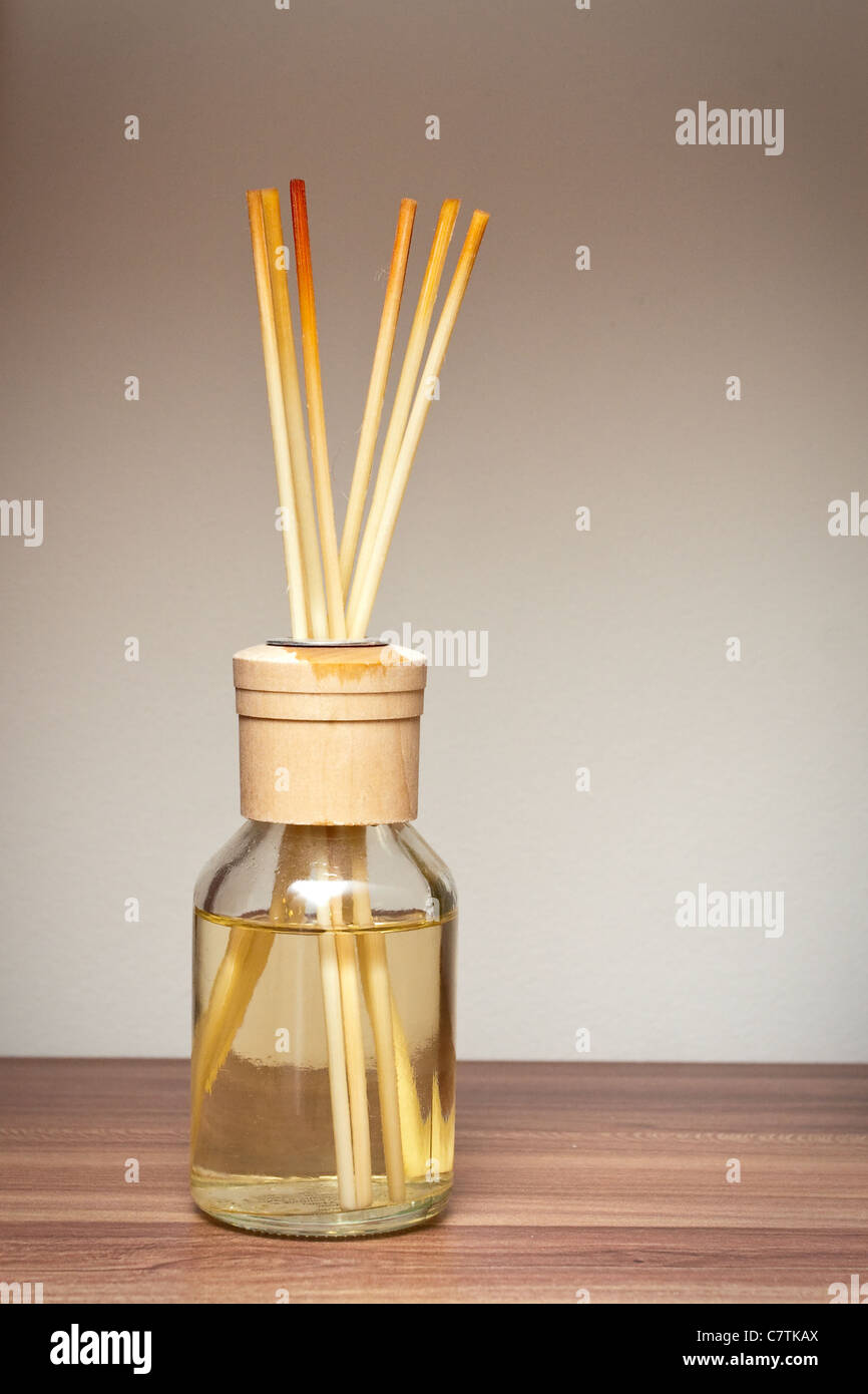 A reed diffuser fragrance set Stock Photo - Alamy