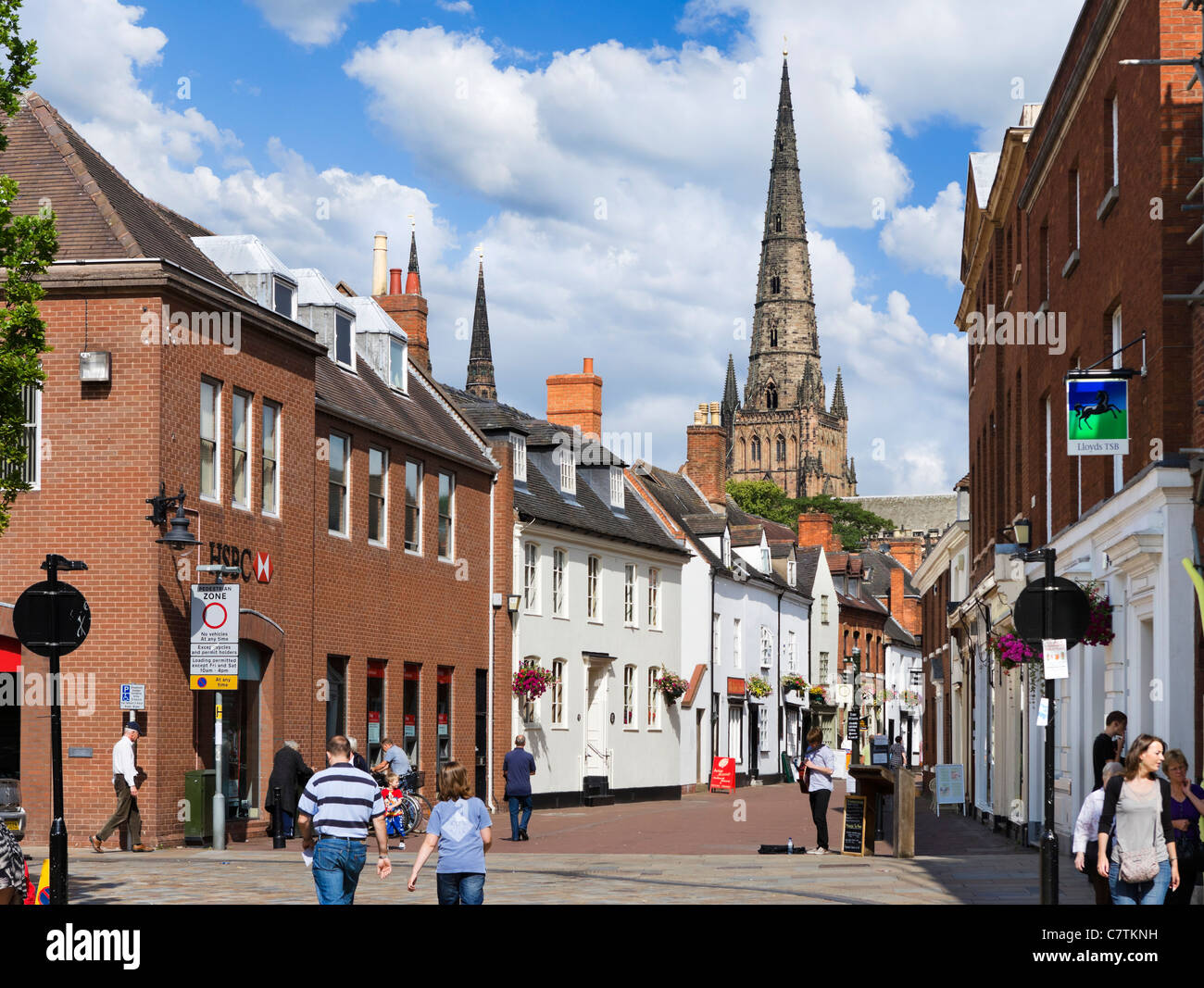 Shopping lichfield staffordshire hi-res stock photography and images ...