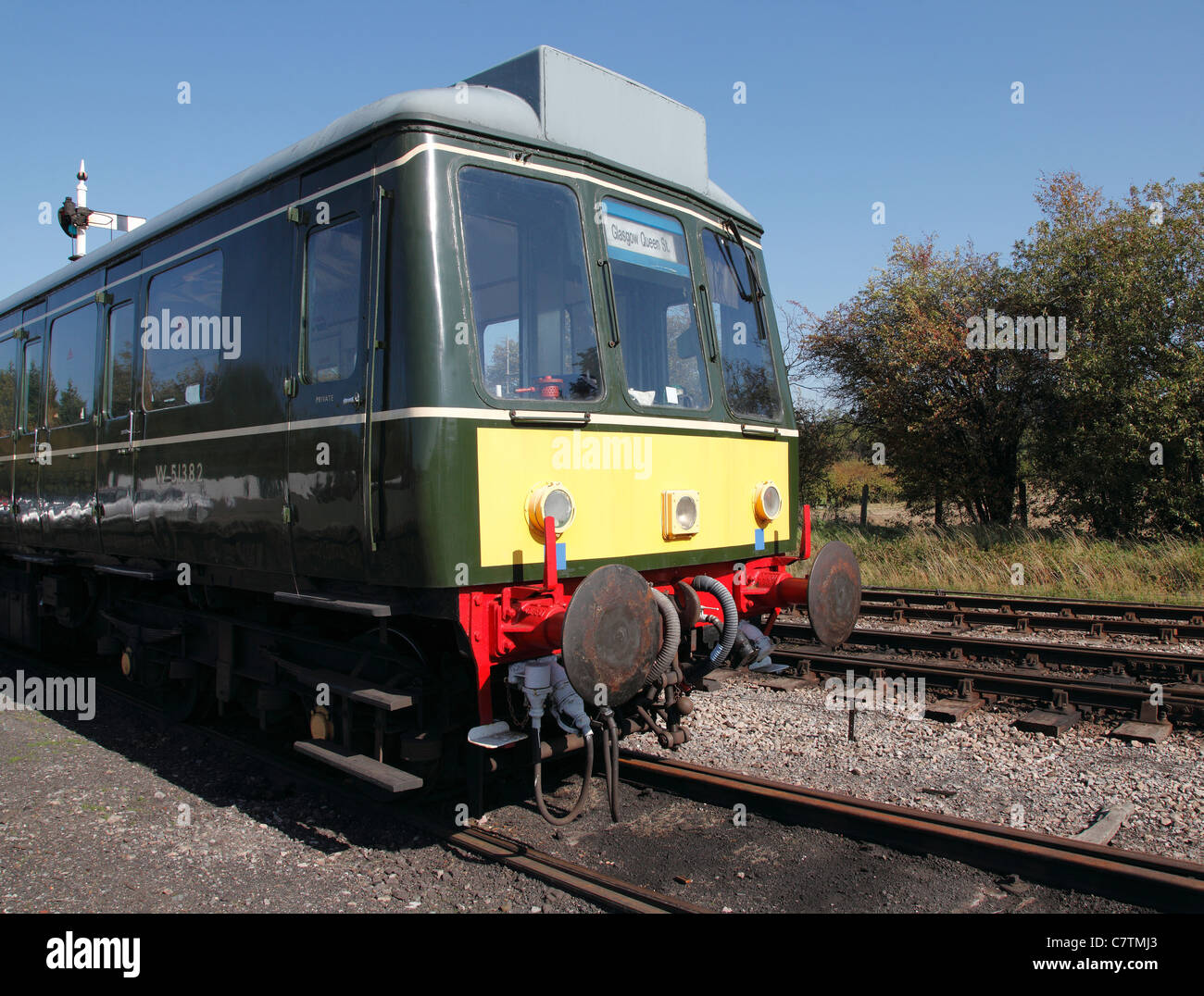 DMU DIESEL-POWERED RAIL CAR ON THE GLOUCESTER AND WARWICKSHIRE RAILWAY ...