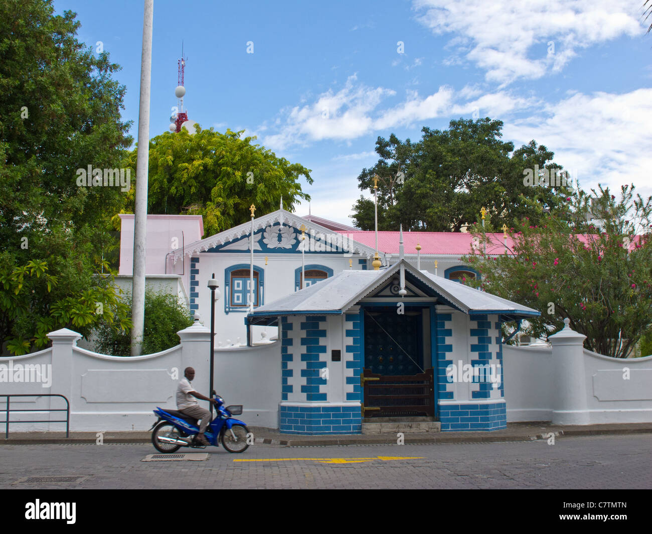 Barakat building hi-res stock photography and images - Alamy