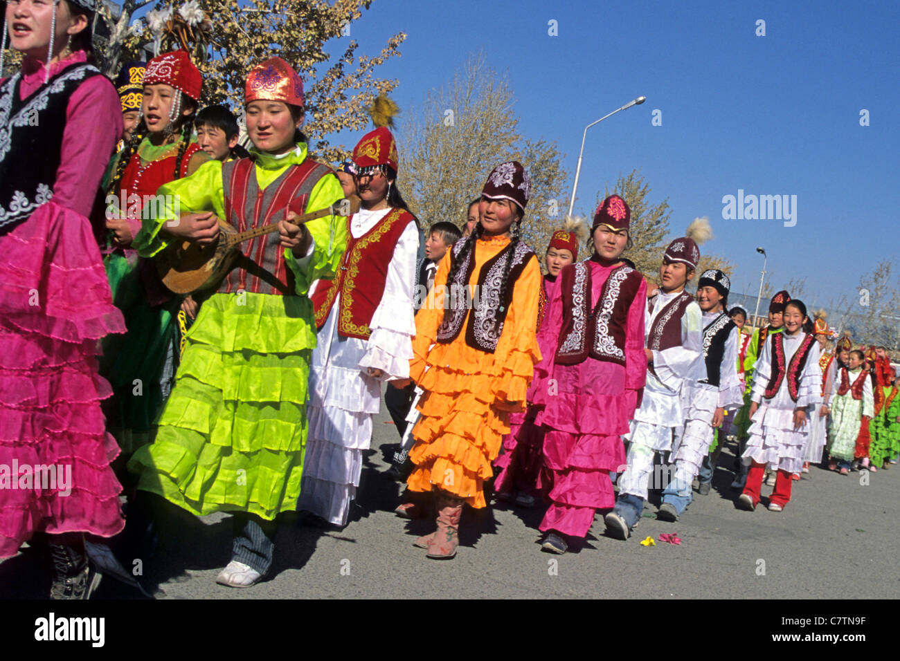 Group traditionally dressed women hi-res stock photography and images ...