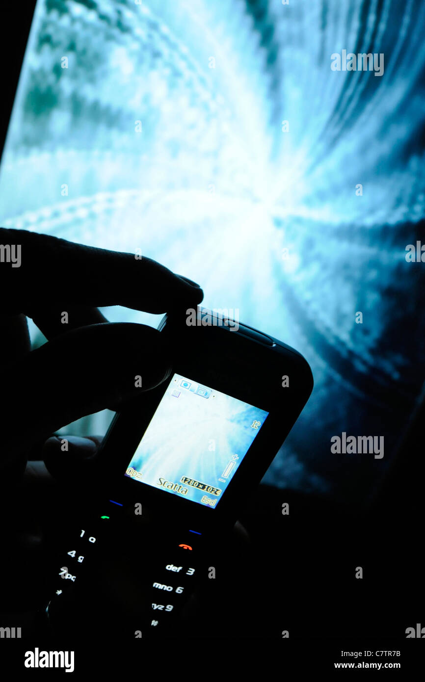 Digital camera cellular phone hi-res stock photography and images - Alamy