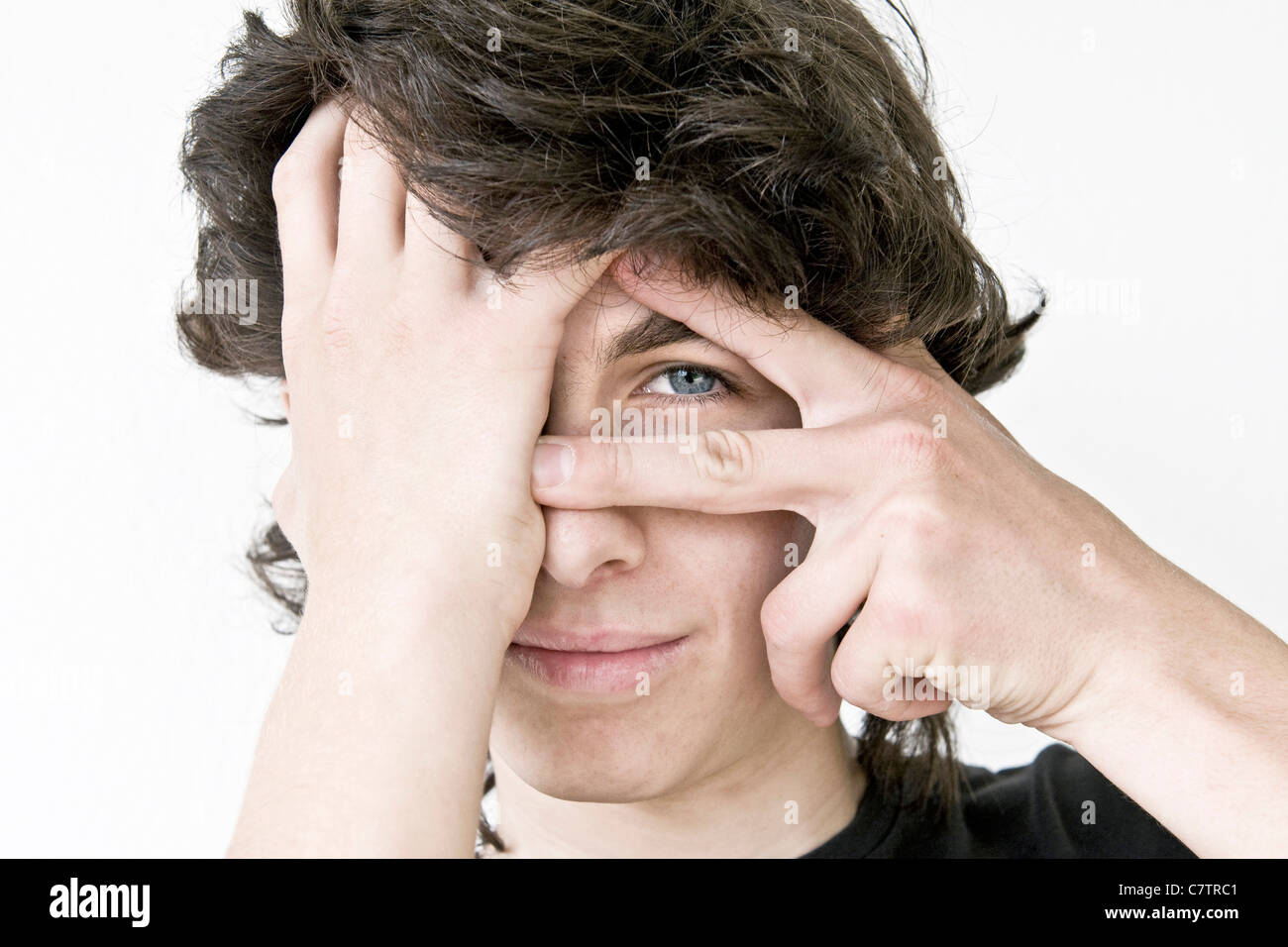 Teenager seeing hi-res stock photography and images - Alamy